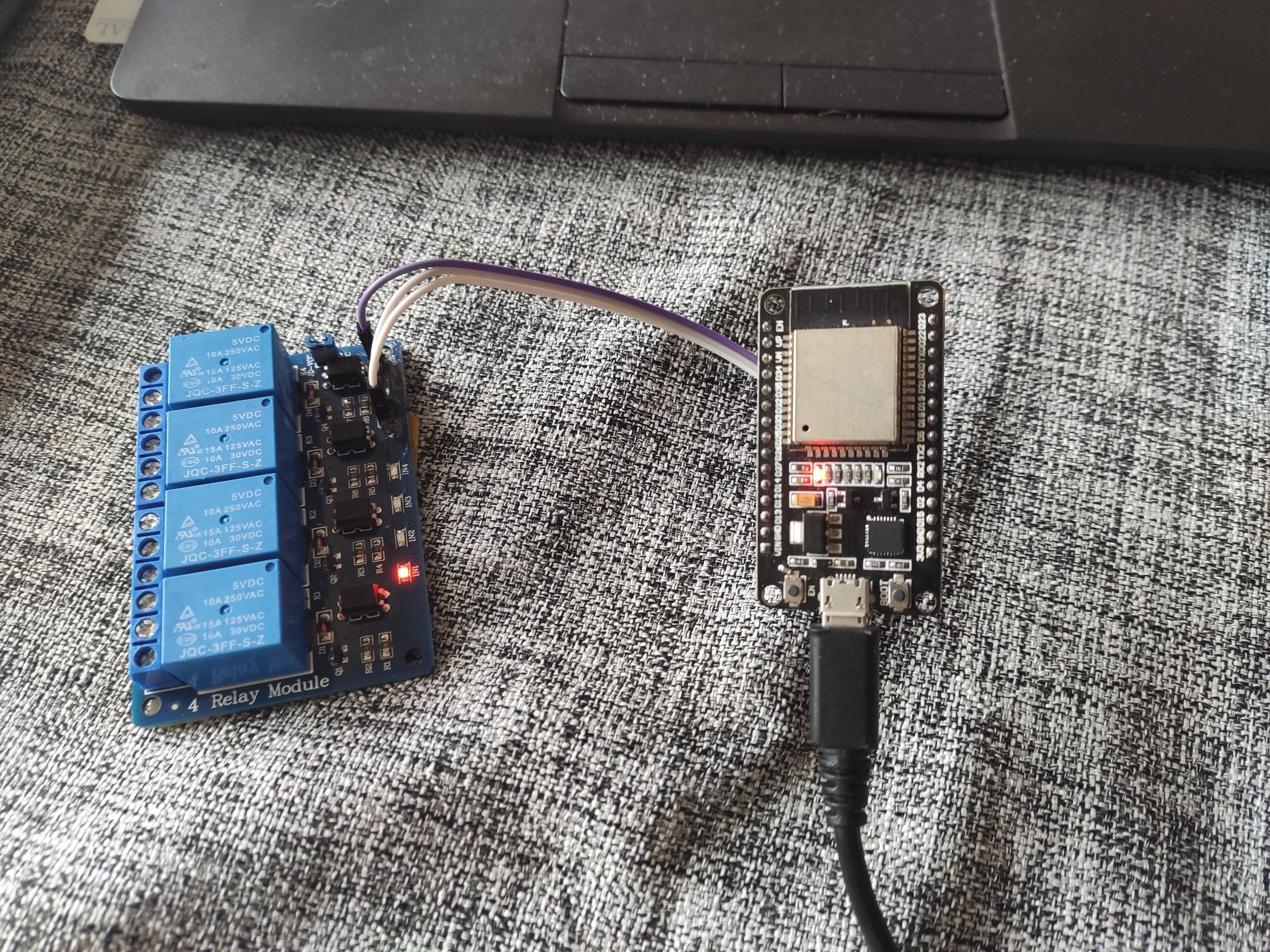 Easy IOT – Remotely Controlling ESP32 Using an Android App : 6 Steps ...