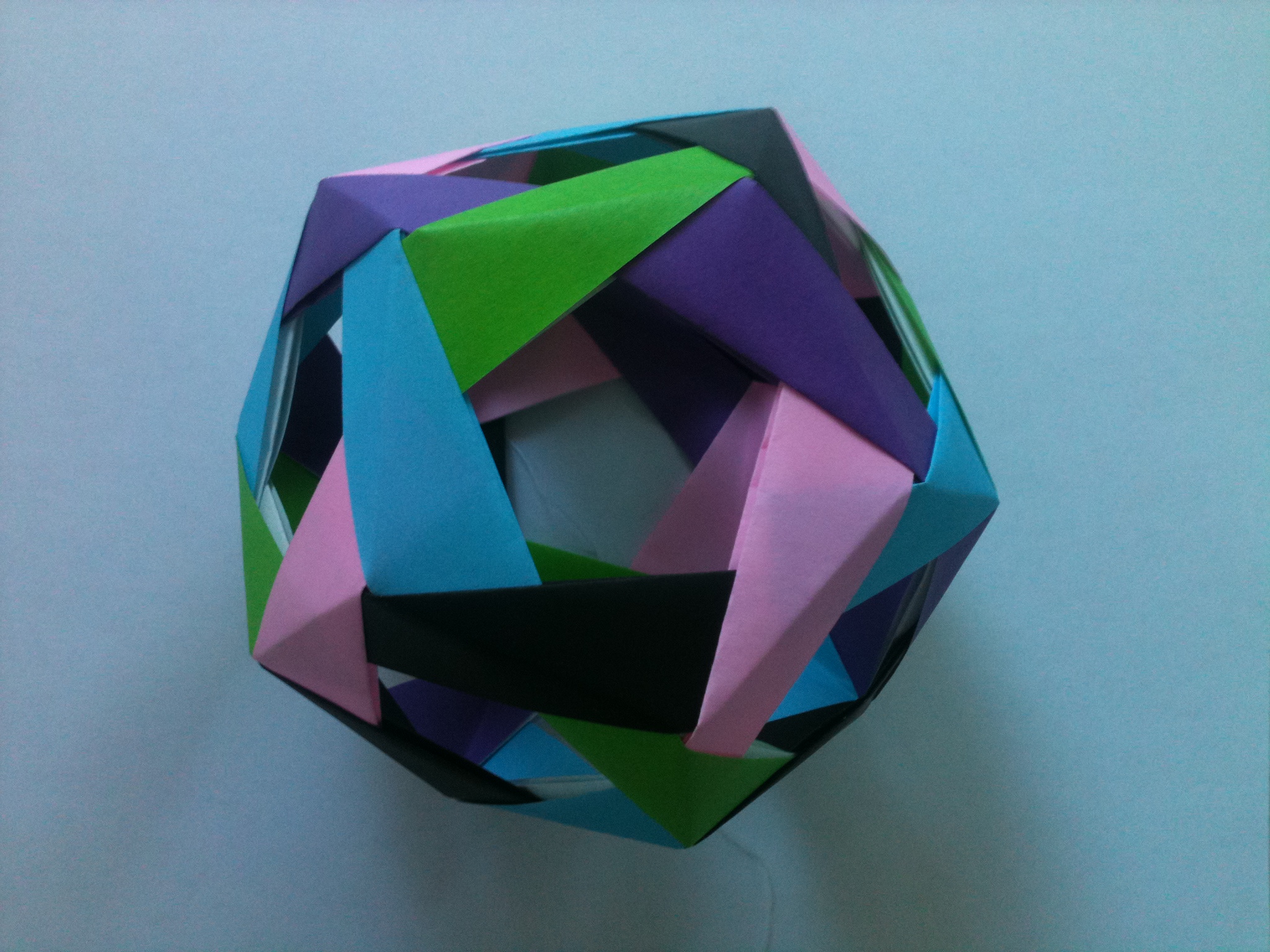 Dodecahedron Modular Origami : 6 Steps (with Pictures) - Instructables