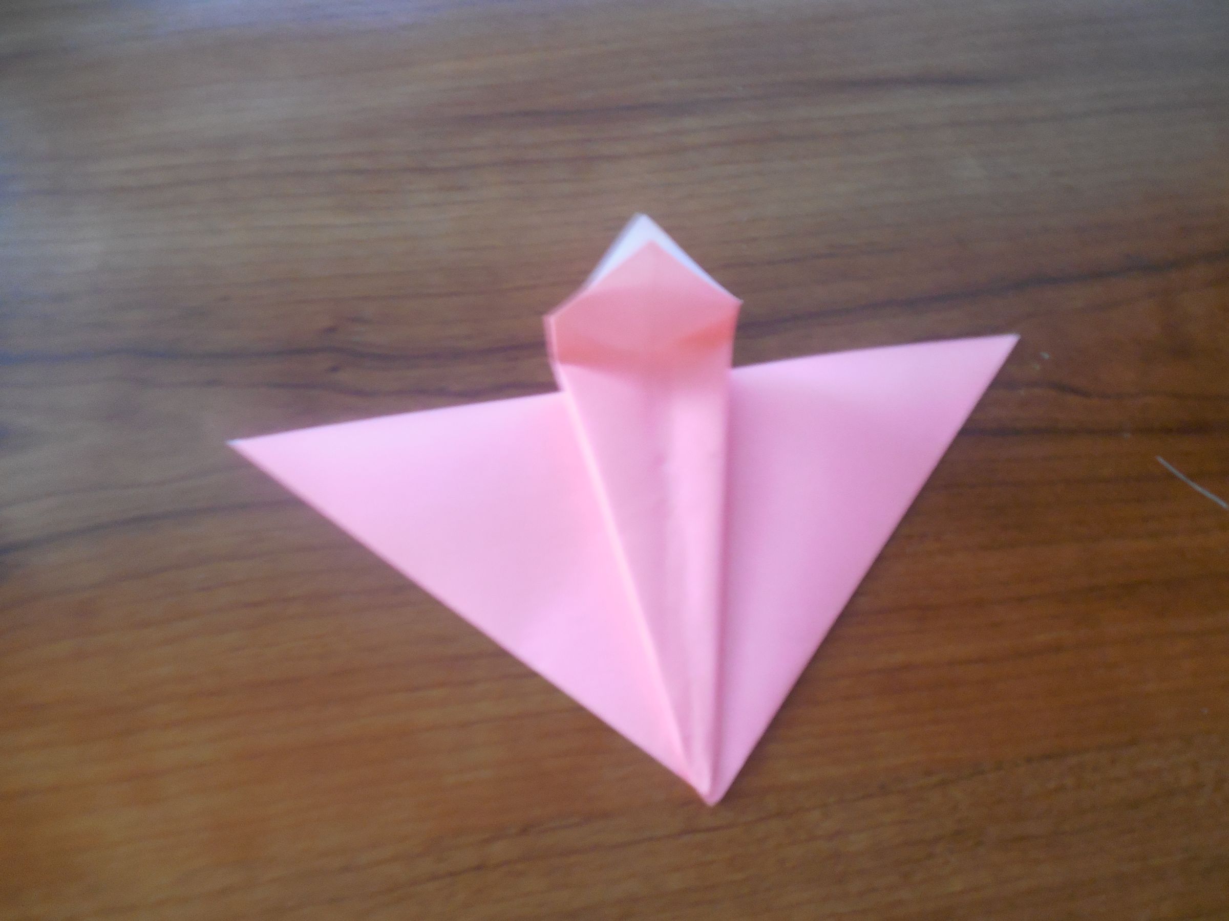 Origami Spaceship (Easy) : 7 Steps - Instructables
