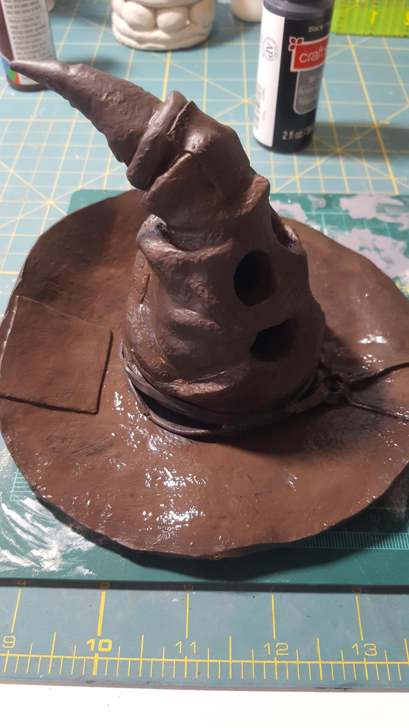 Clay Sorting Hat Pencil Holder on Stool (Harry Potter) : 18 Steps (with ...