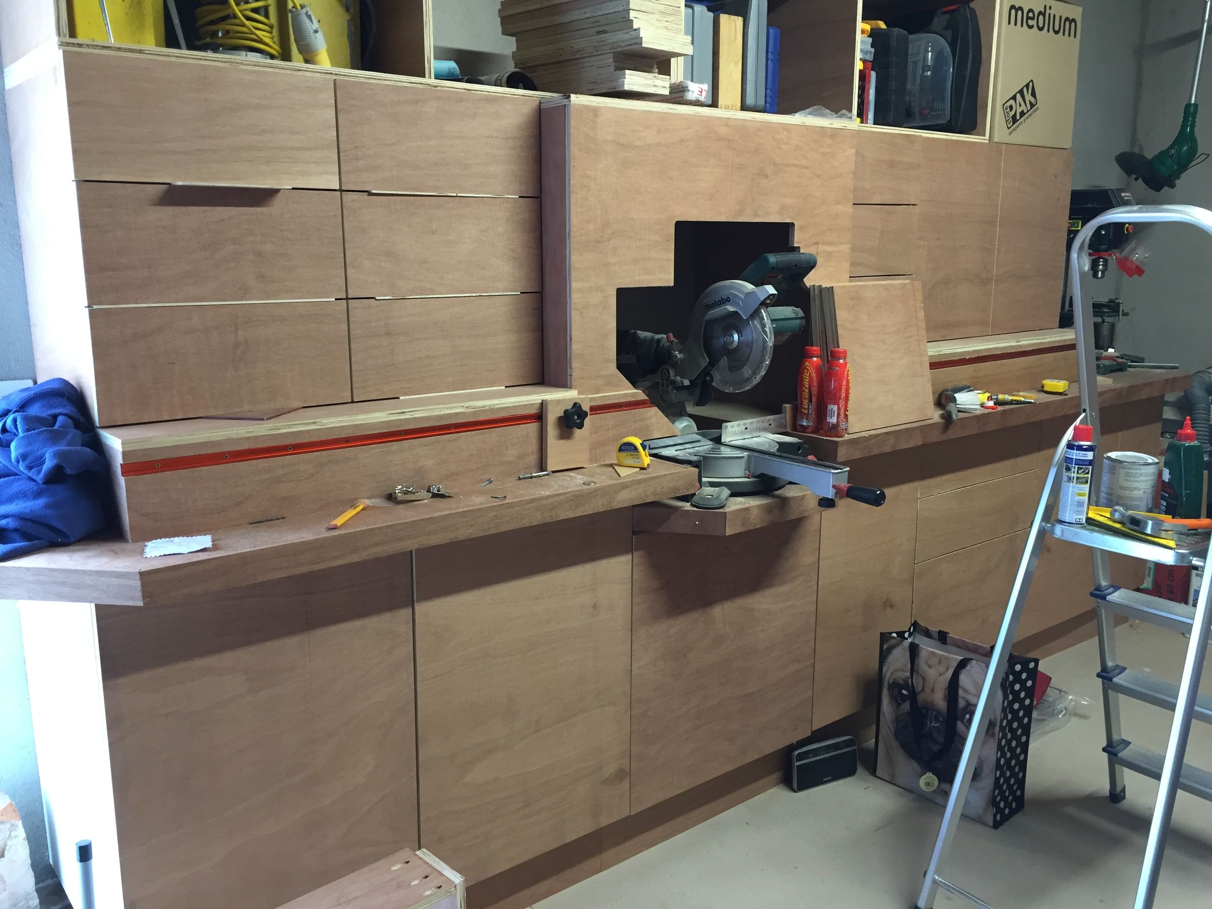 Mitre Saw Station : 8 Steps (with Pictures) - Instructables