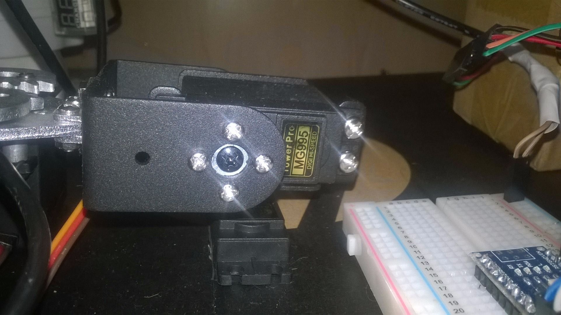 Calibrating Servos for Bracket/robot Arm : 5 Steps - Instructables