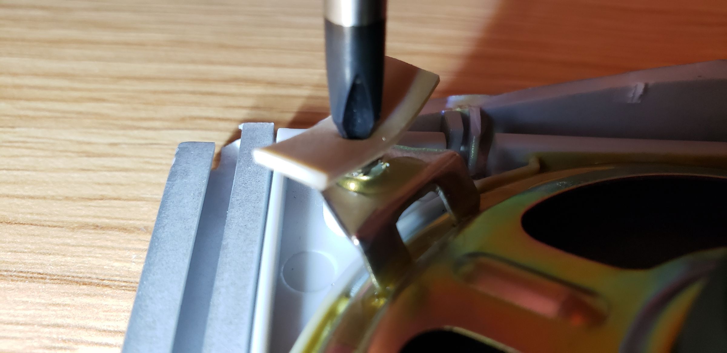 Remove a Stripped Screw! : 3 Steps - Instructables