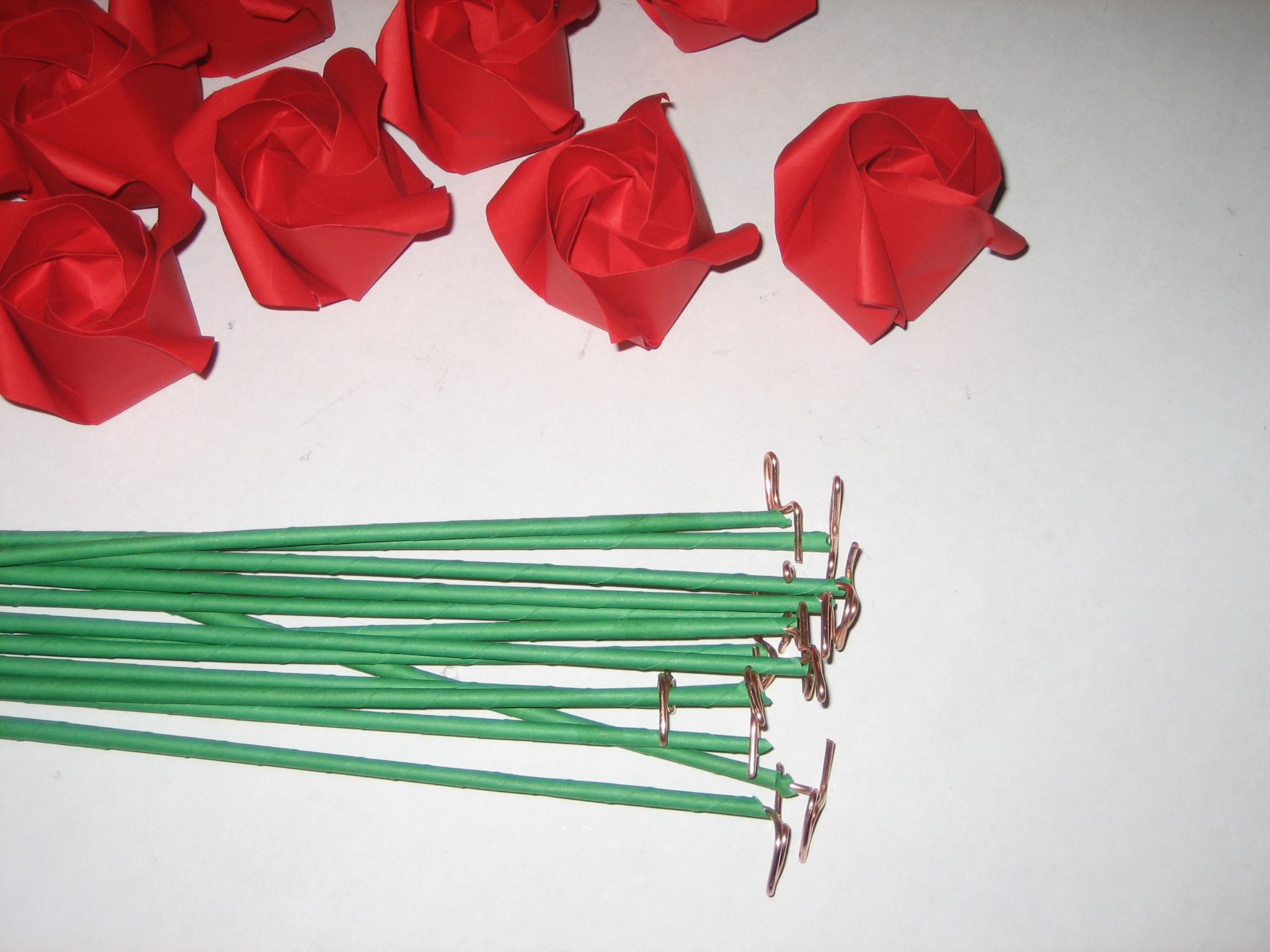 A Dozen Red Origami Roses : 6 Steps (with Pictures) - Instructables