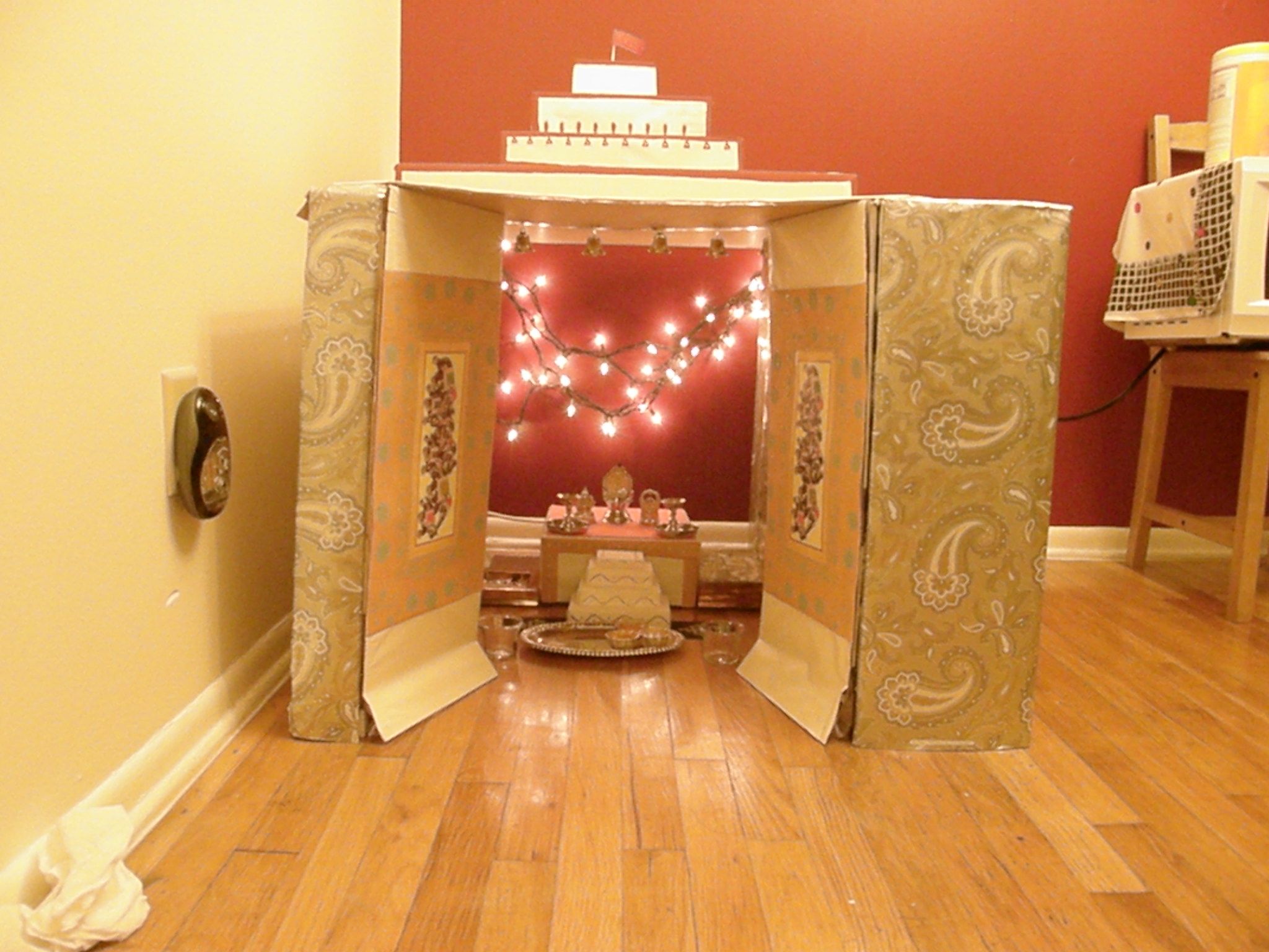 Cardboard Temple/shrine at Home. : 9 Steps (with Pictures) - Instructables