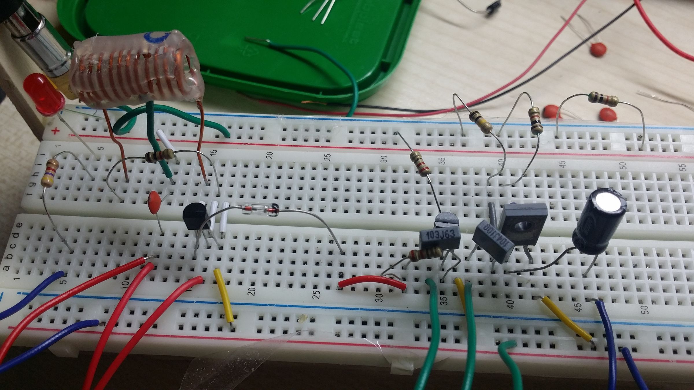 Simple FM Radio (sure Works!) : 6 Steps (with Pictures) - Instructables