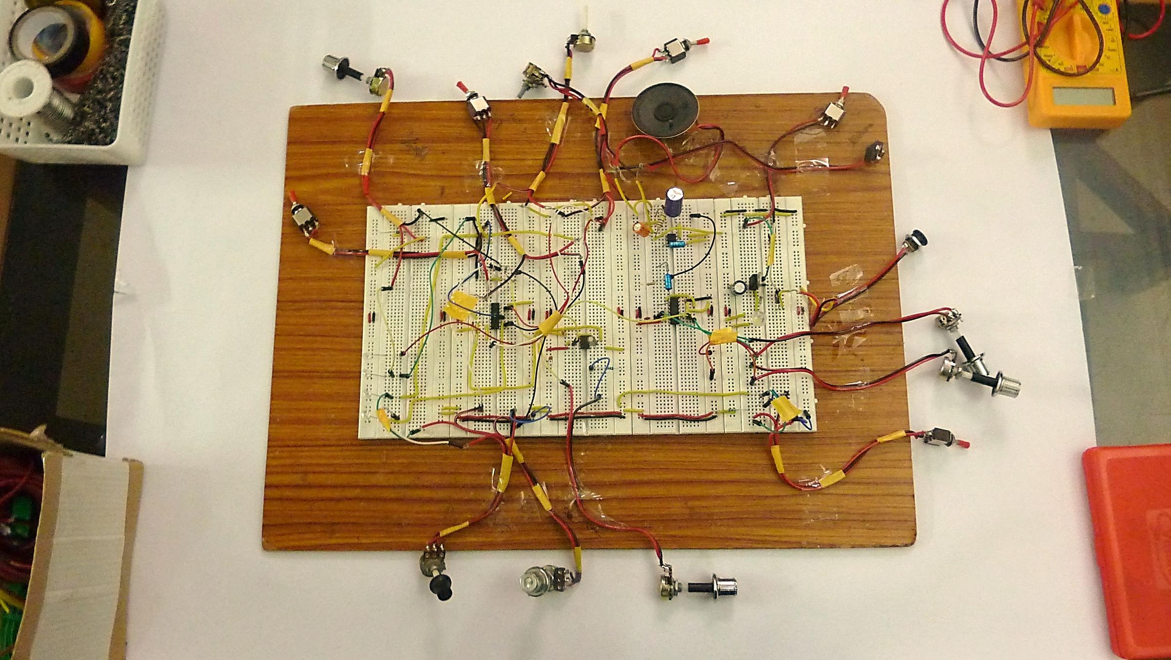10 Step Analog Sequencer : 14 Steps (with Pictures) - Instructables