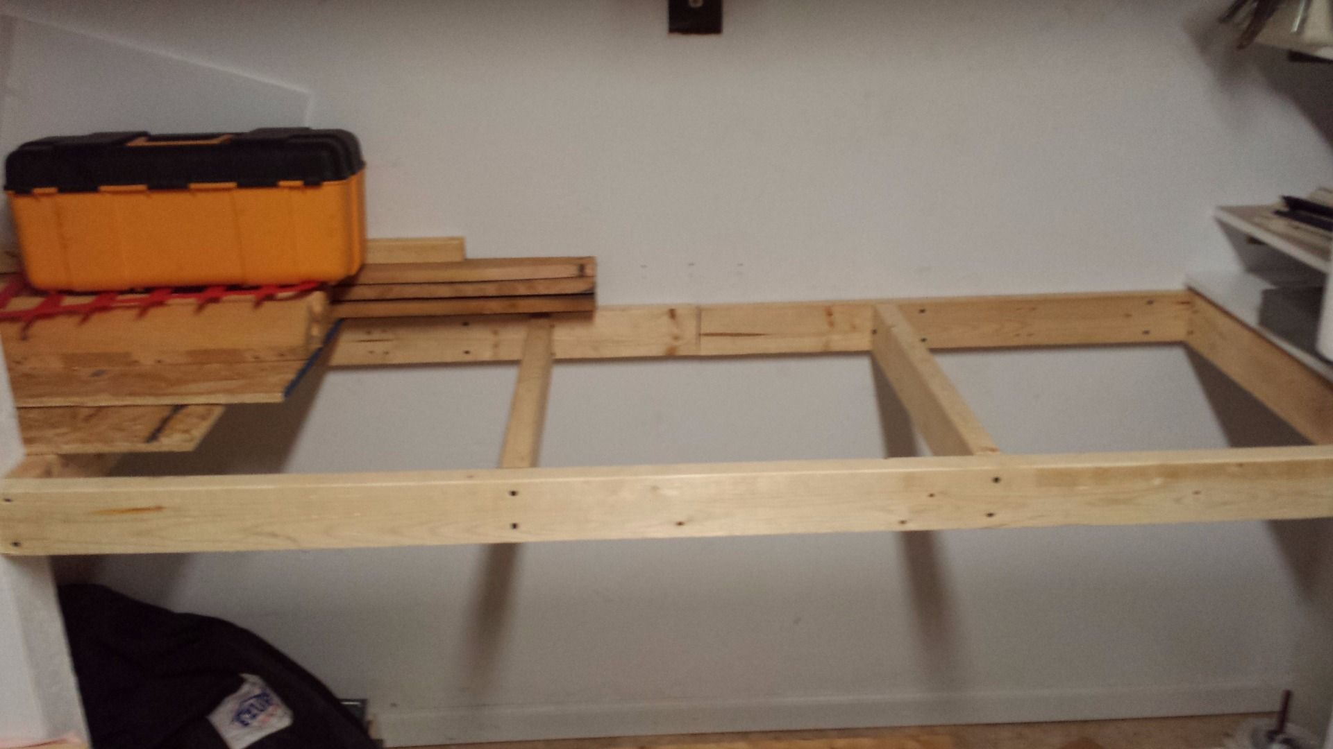 Workbench in Closet : 3 Steps (with Pictures) - Instructables
