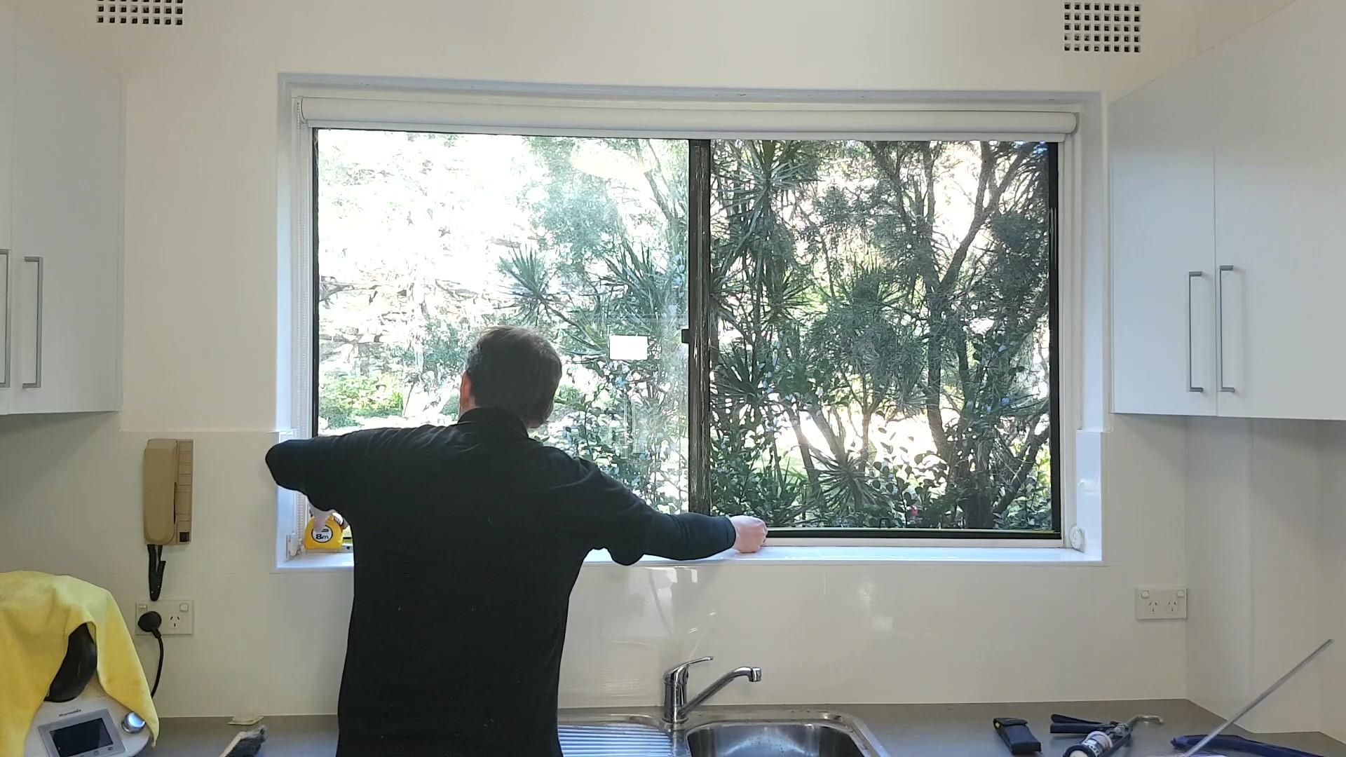 Fixing Sliding Aluminium Windows : 5 Steps (with Pictures) - Instructables