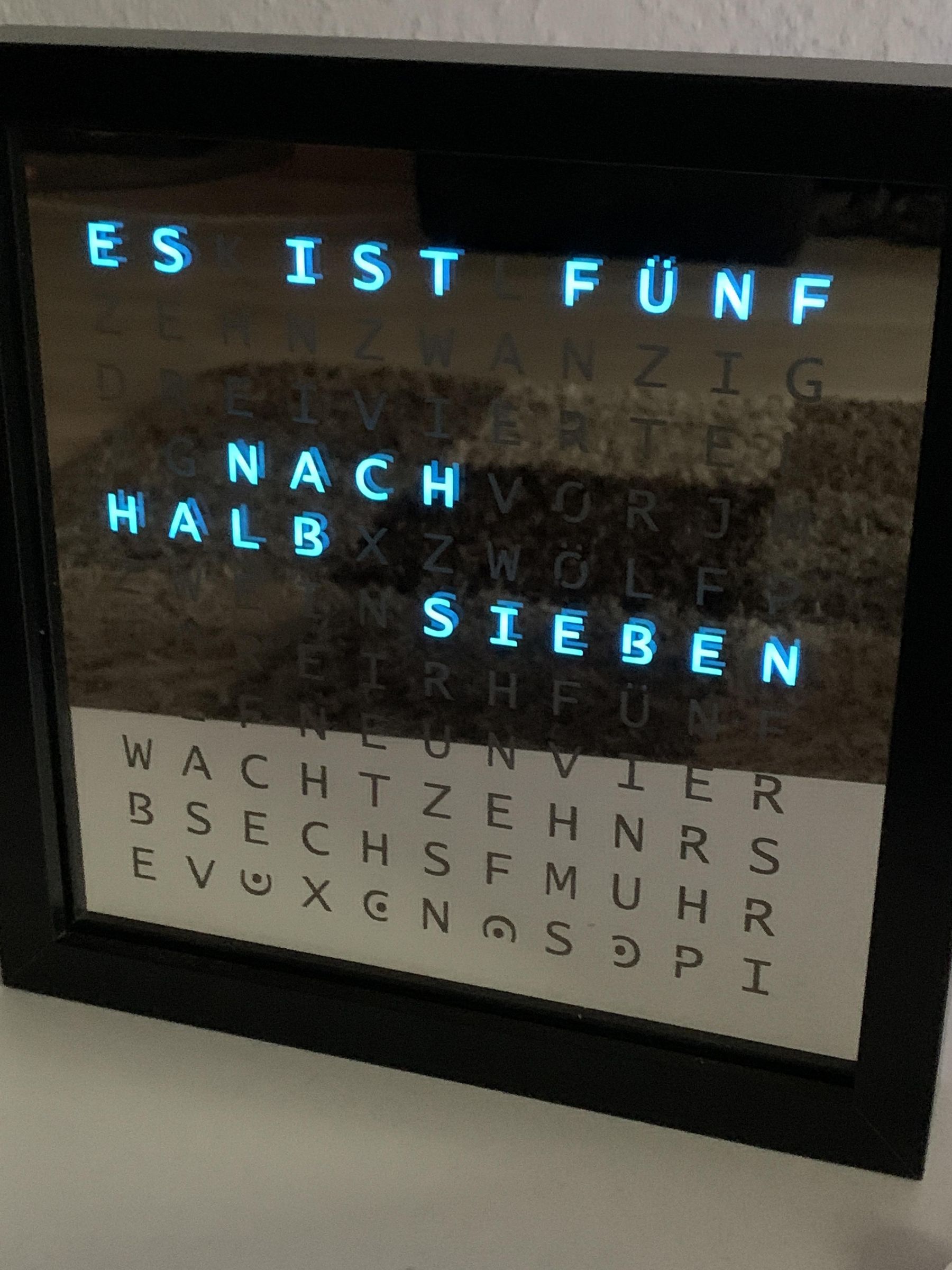 Word Clock (German Layout) : 8 Steps - Instructables