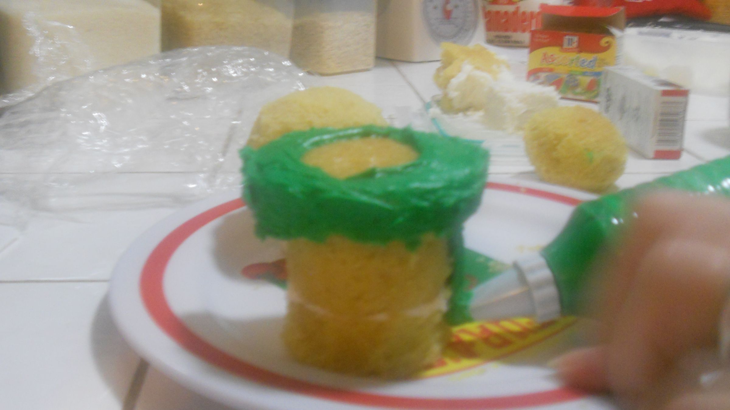 Mario, Mushroom, Goomba, and Tube Cakes : 4 Steps - Instructables