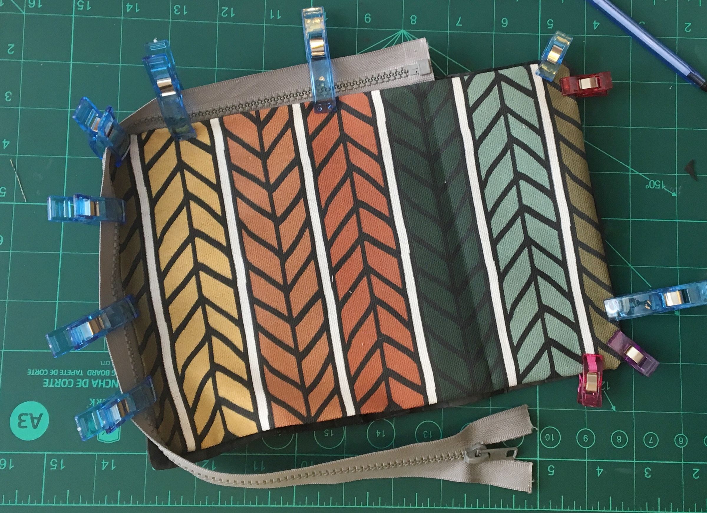 DIY Hand Sew Tablet/laptop/ebook Case With Recycled Inner Tube : 5 ...