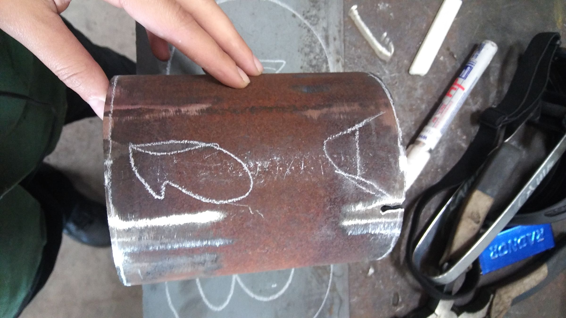 Realistic Metal Log With Love Birds Sculpture : 27 Steps (with Pictures ...