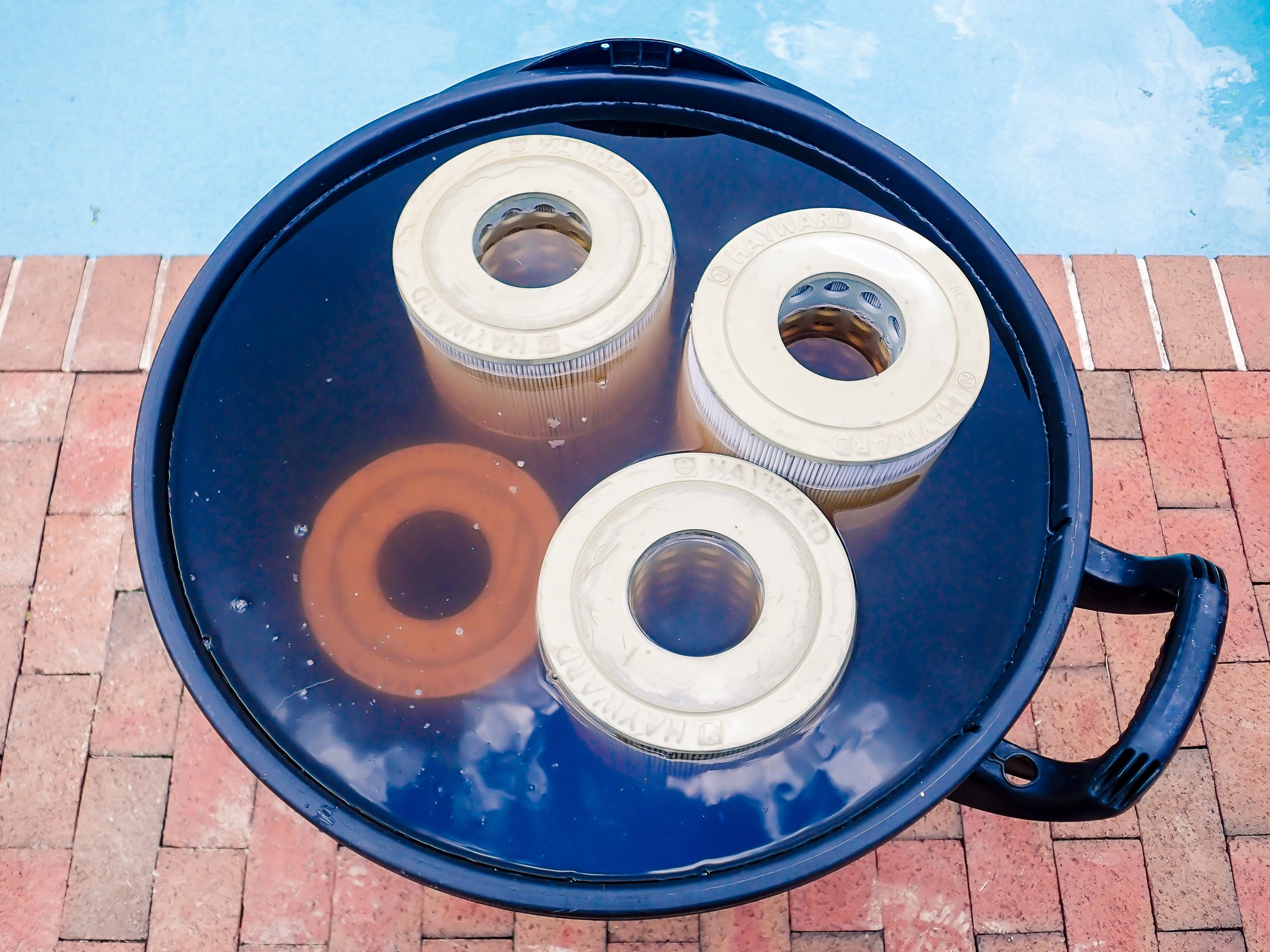 How to Clean a Pool Cartridge Filter System : 15 Steps (with Pictures ...