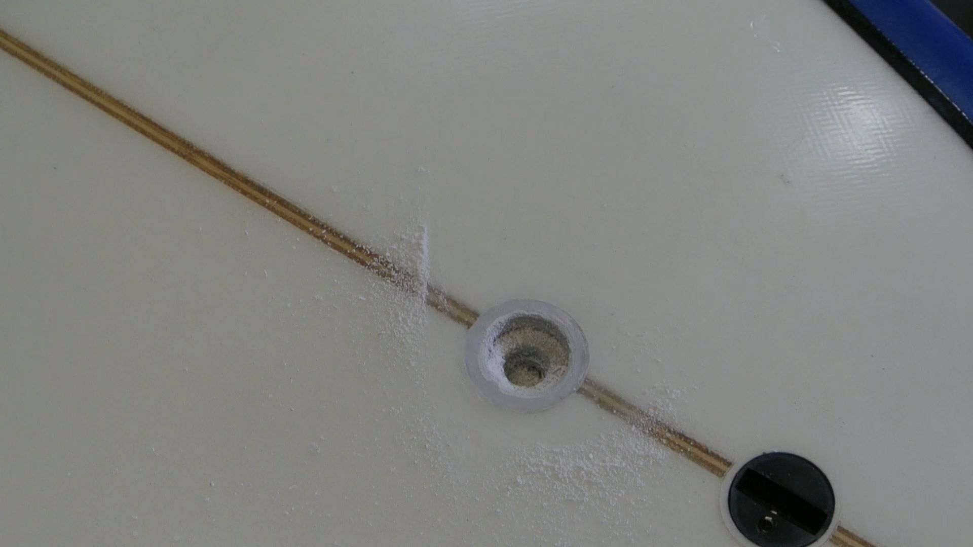 How to Install a Surfboard Vent : 5 Steps - Instructables