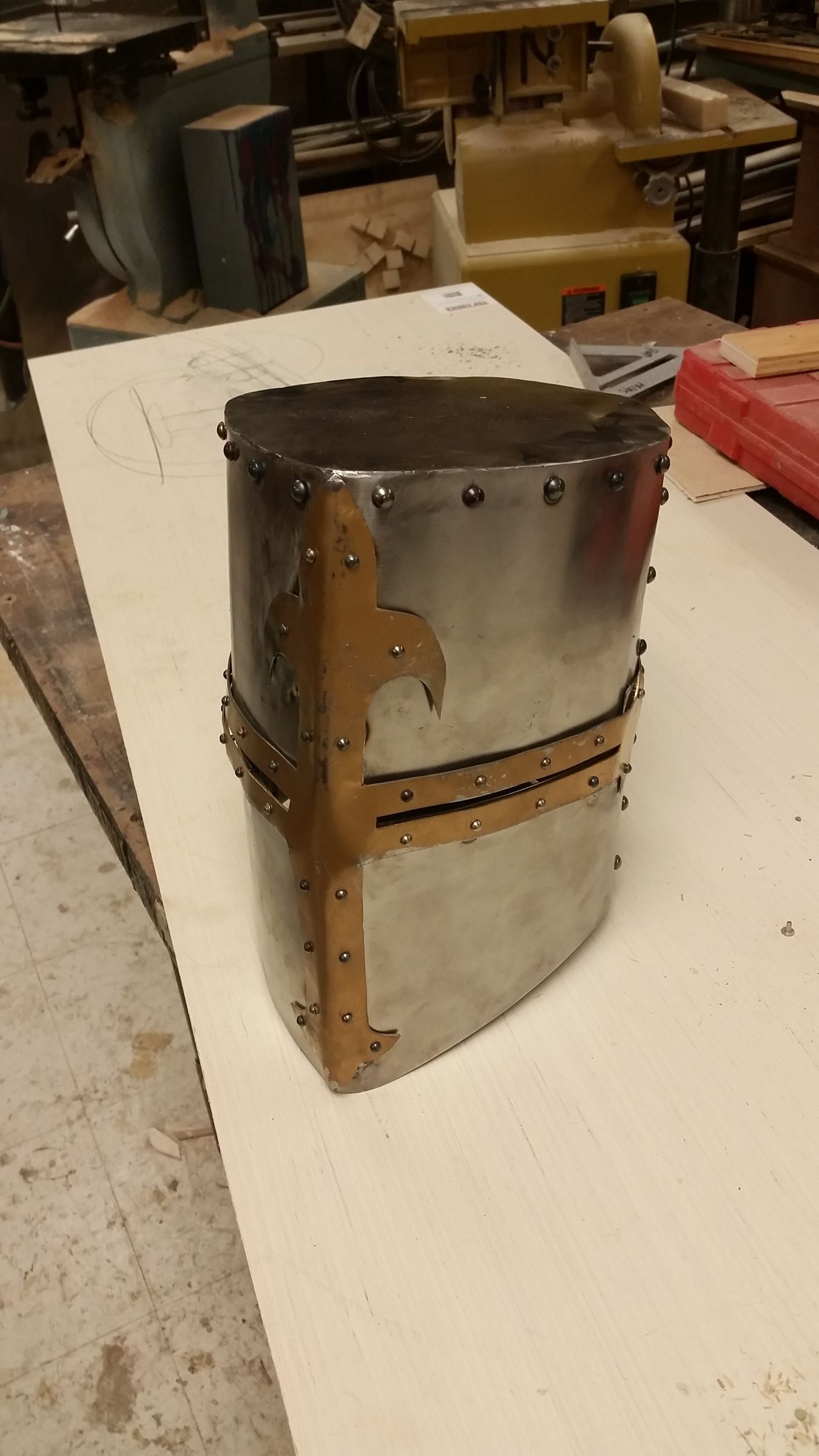 Medieval Crusader Great Helm : 7 Steps (with Pictures) - Instructables