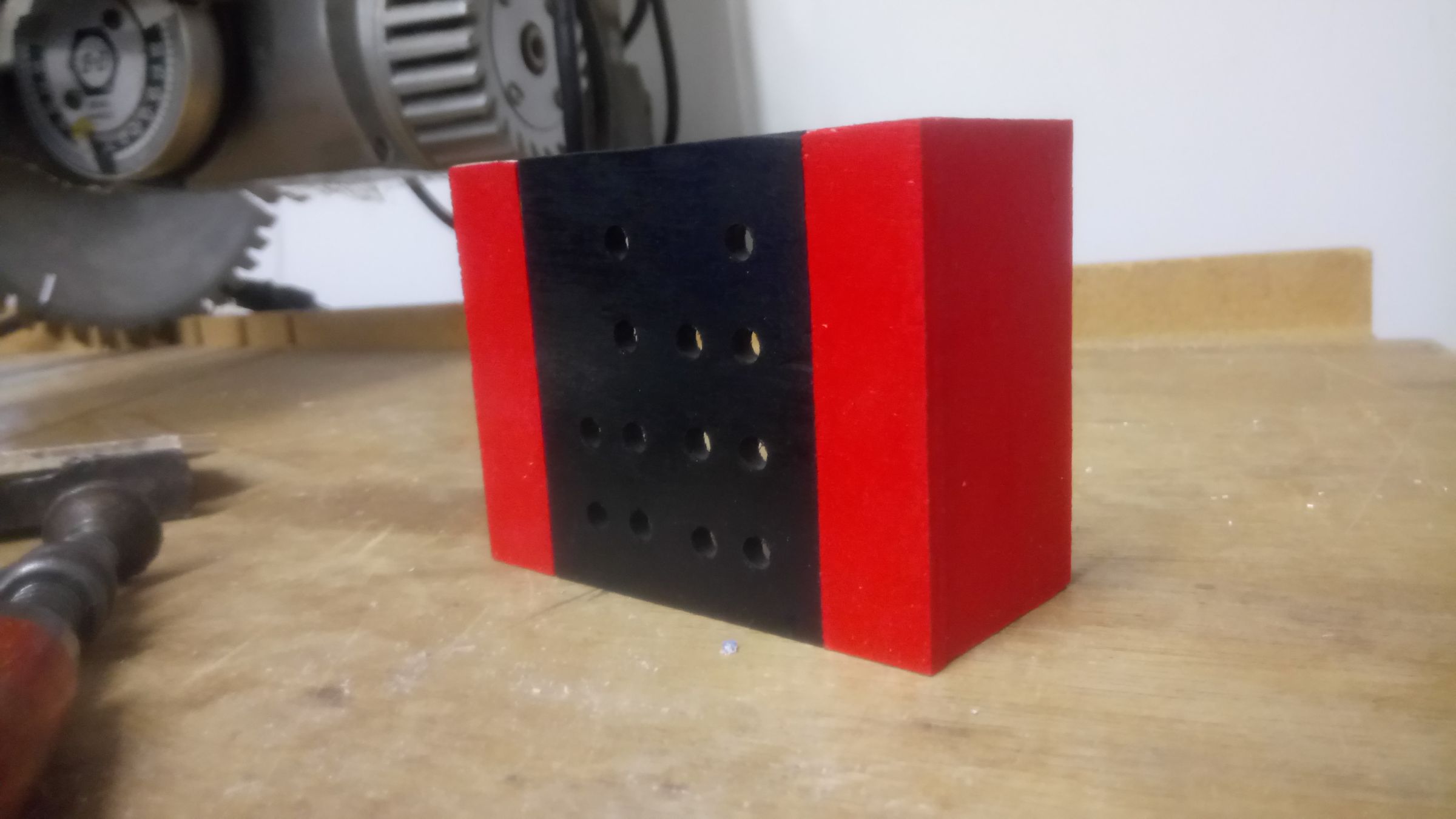 Simple Binary Clock Using Attiny85 : 10 Steps - Instructables