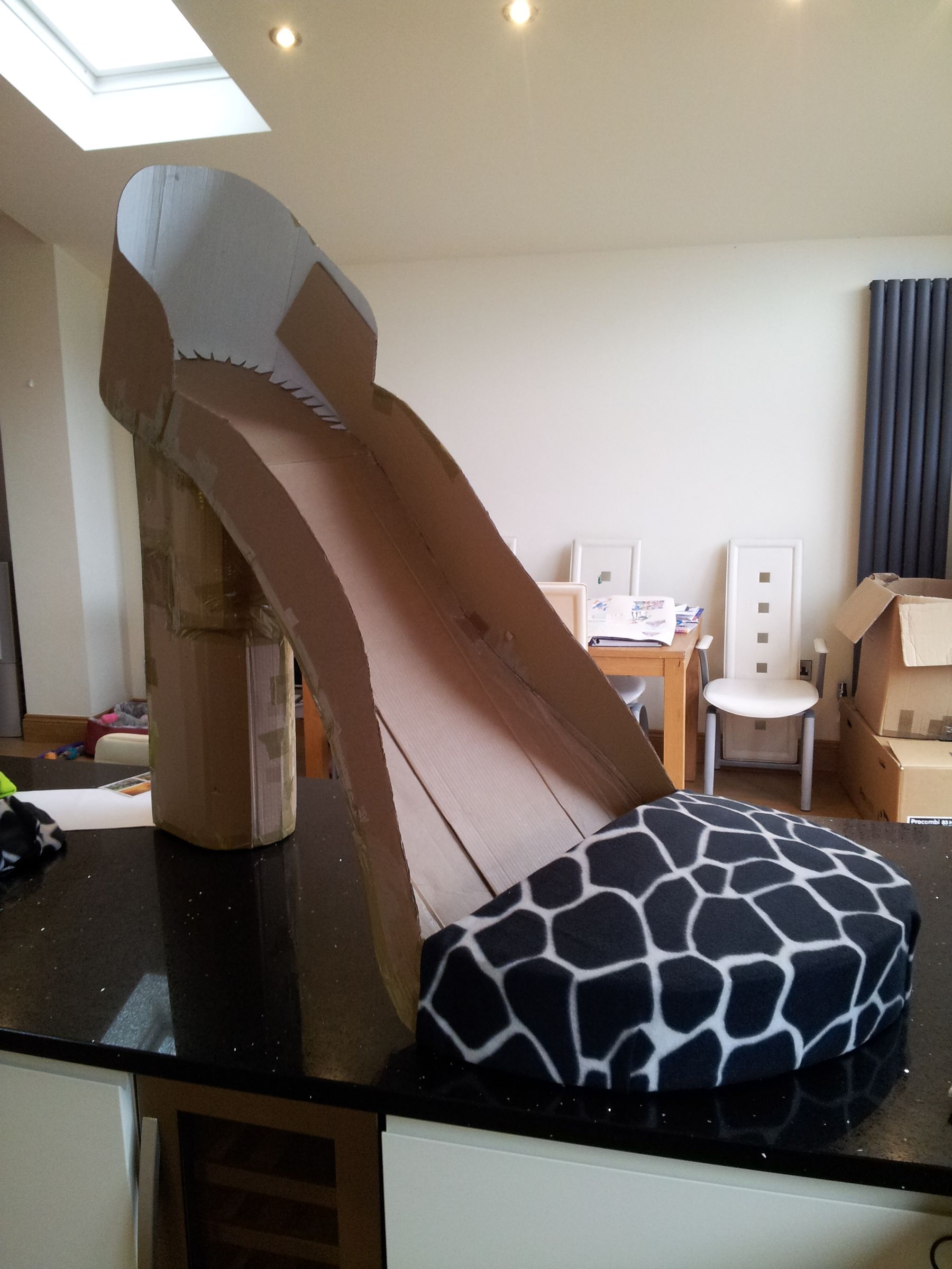 Cardboard Shoe (ladies Night) - Instructables
