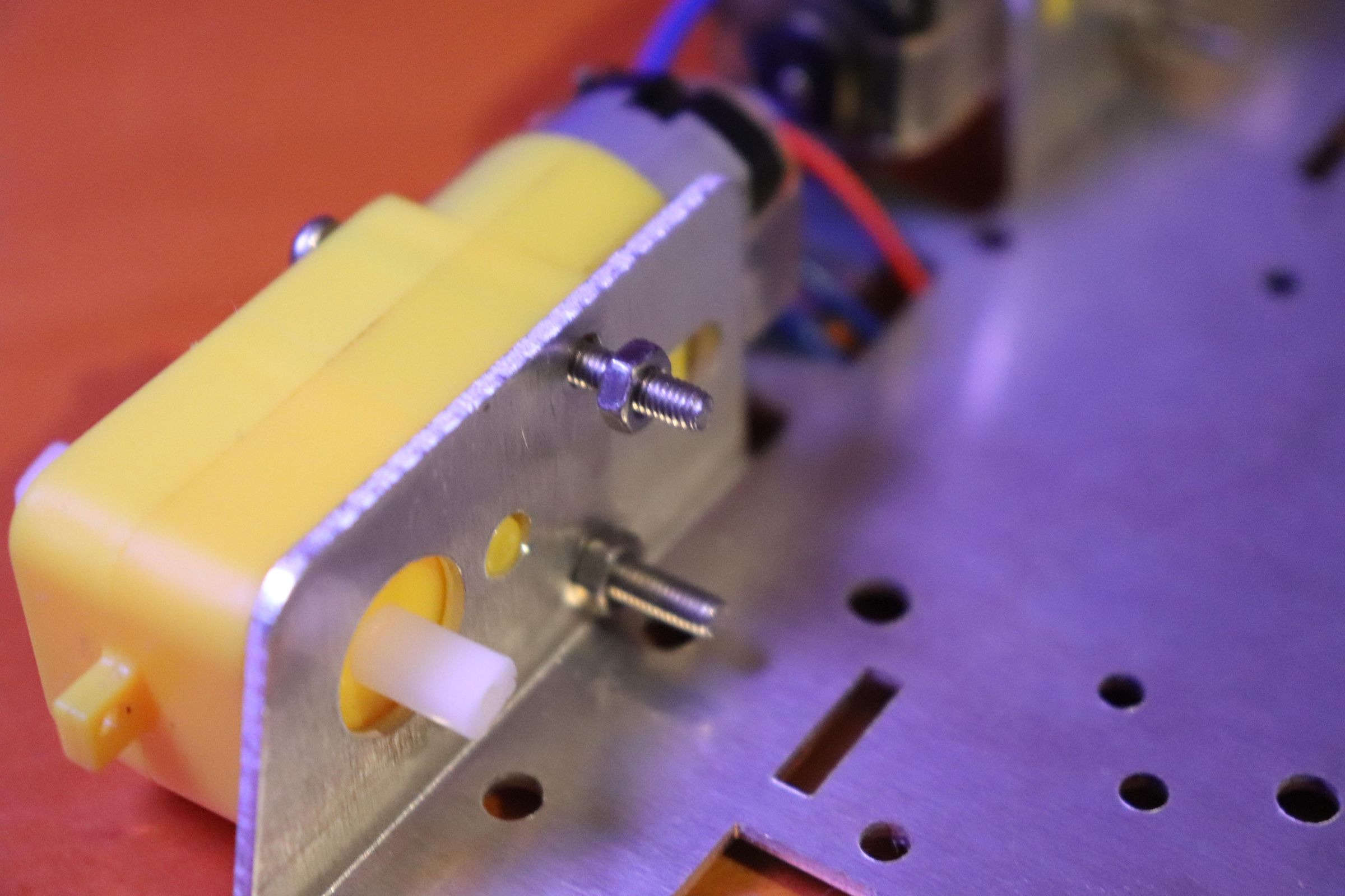 Bluetooth Controlled Claw Robot : 20 Steps (with Pictures) - Instructables