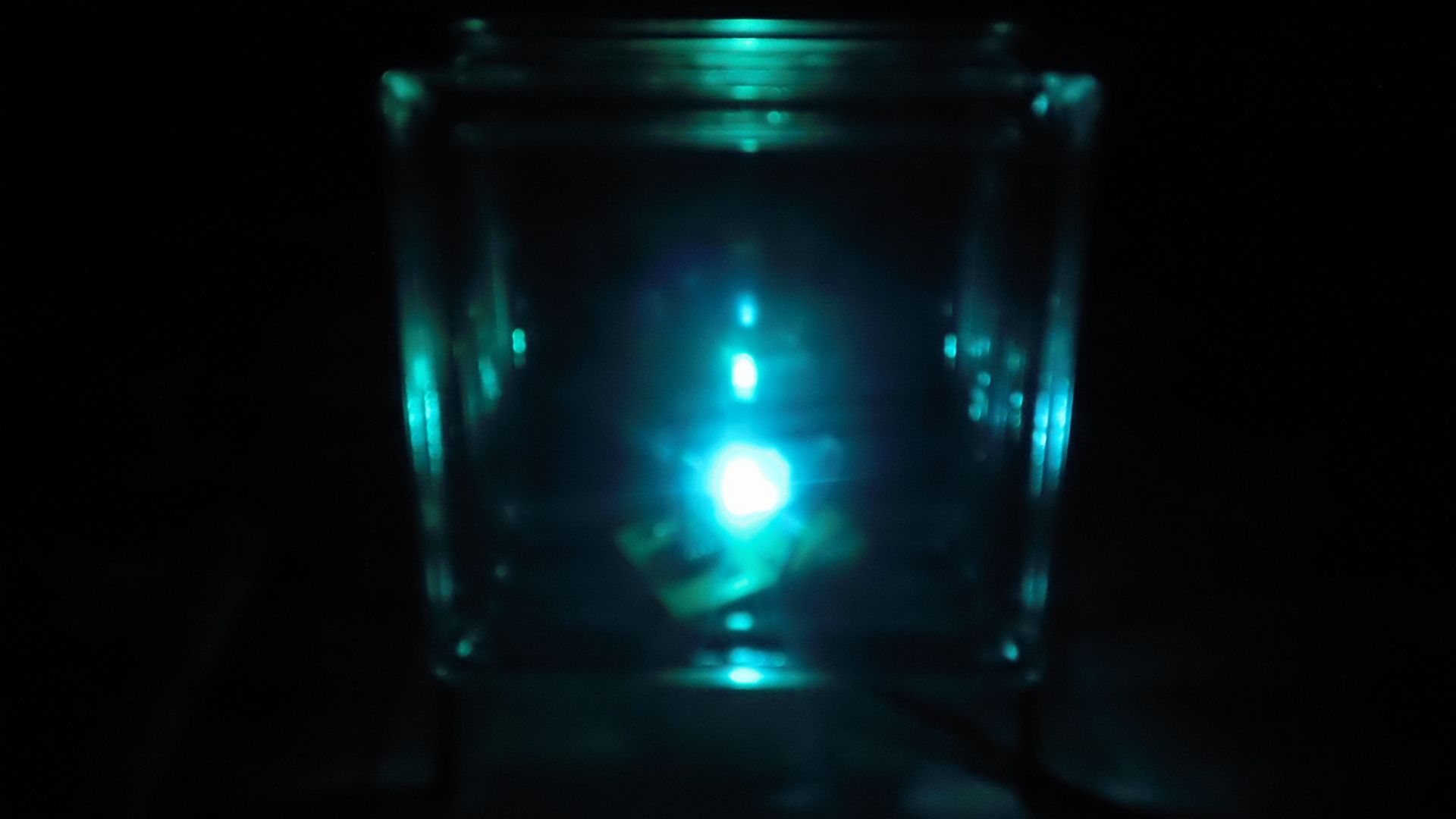 Color Changing Night Light With ATtiny : 8 Steps - Instructables