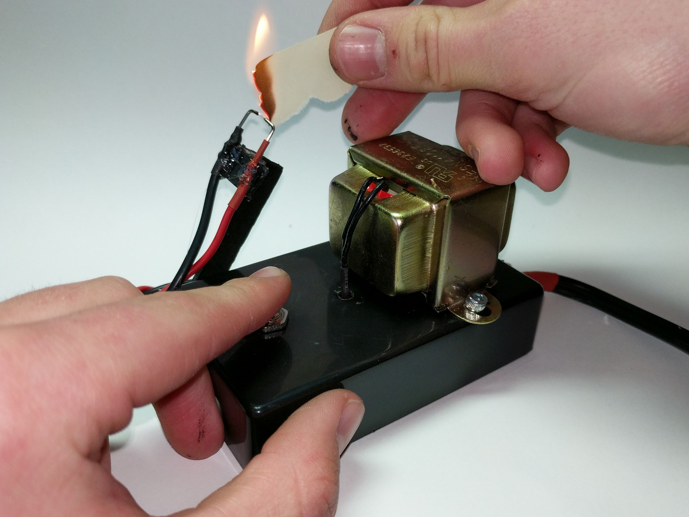 Start Fires With Electricity: DIY Arc Lighter : 11 Steps (with Pictures ...