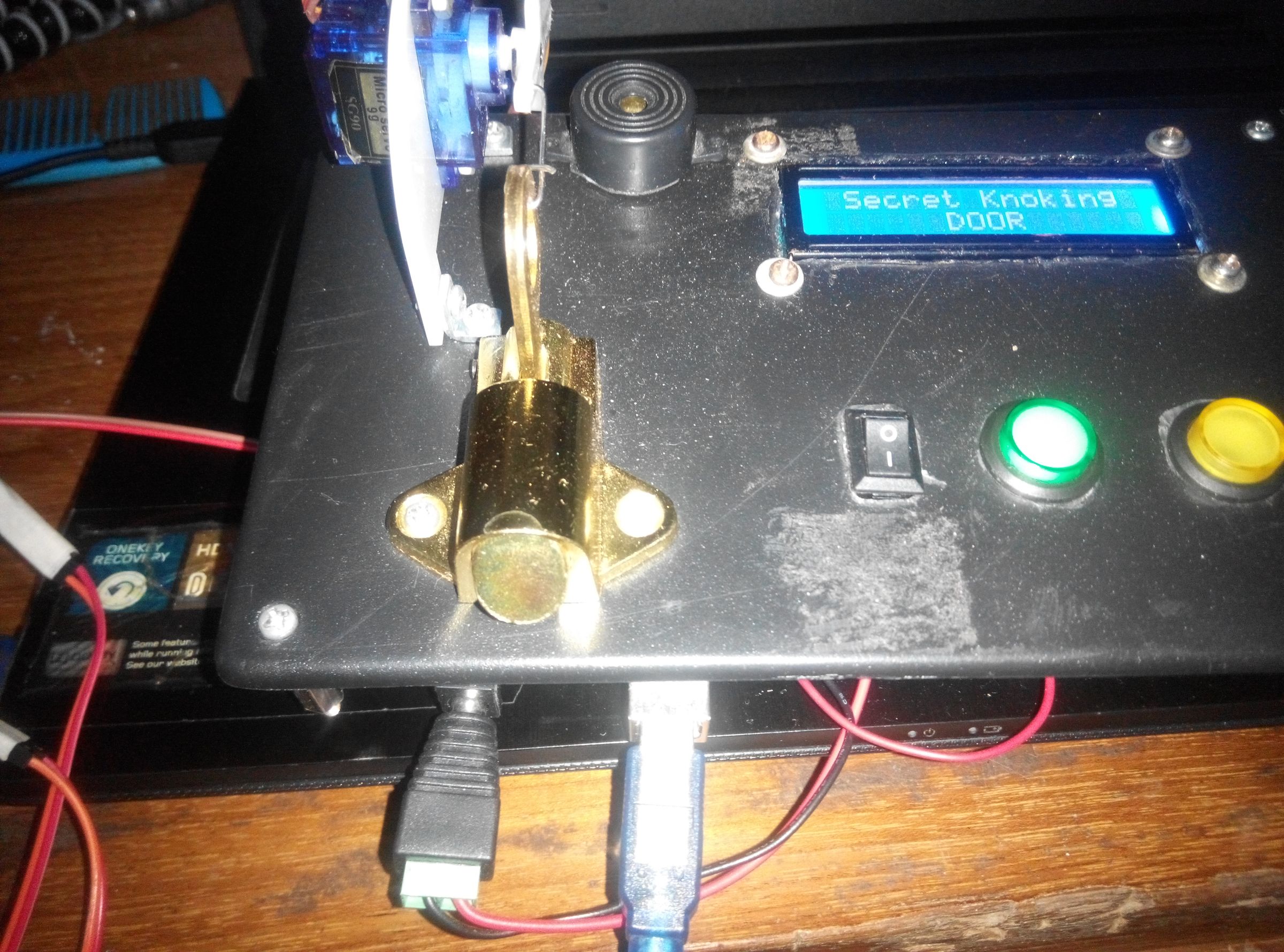 Secret Knock Detecting Door Lock : 10 Steps (with Pictures) - Instructables