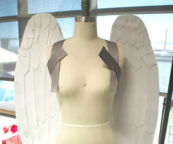 How to Make Costume Wings : 8 Steps (with Pictures) - Instructables