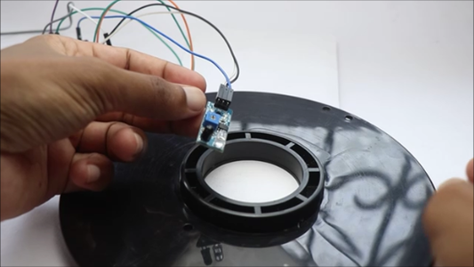 Arduino Harmless Mouse Trap You Can Build at Home : 6 Steps - Instructables