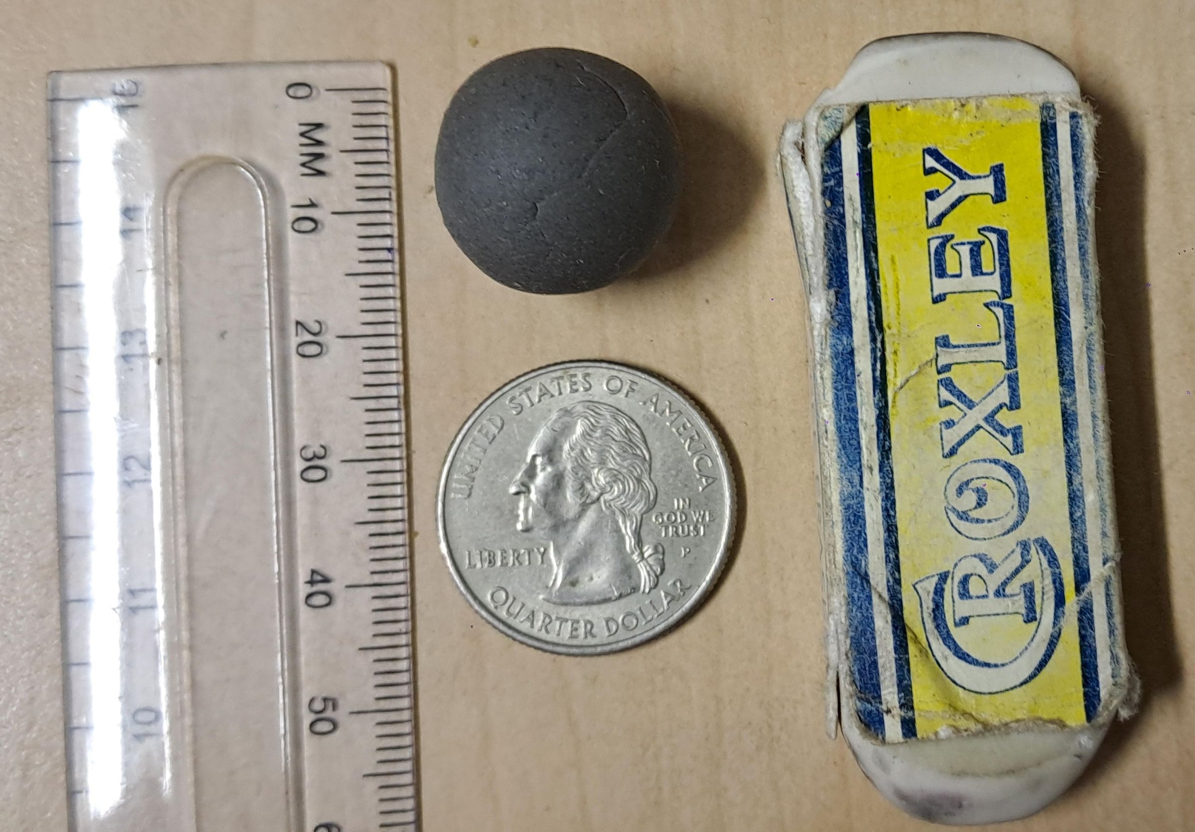 Quick & Easy Kneaded Eraser : 4 Steps - Instructables