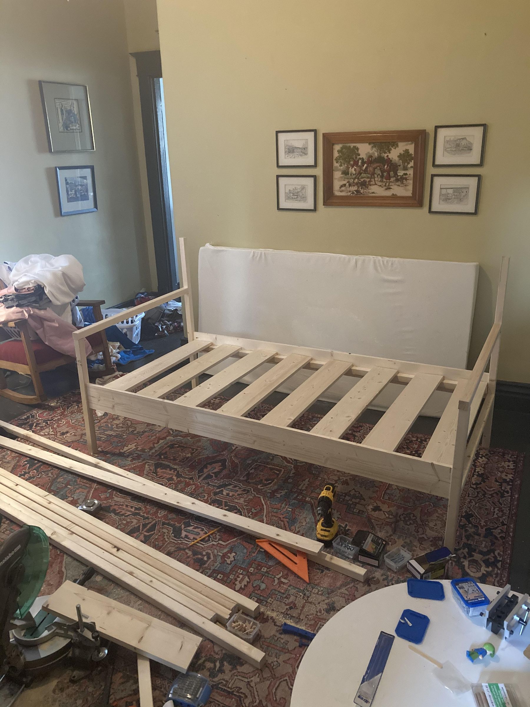 How to Build a Daybed, Twice. : 3 Steps - Instructables