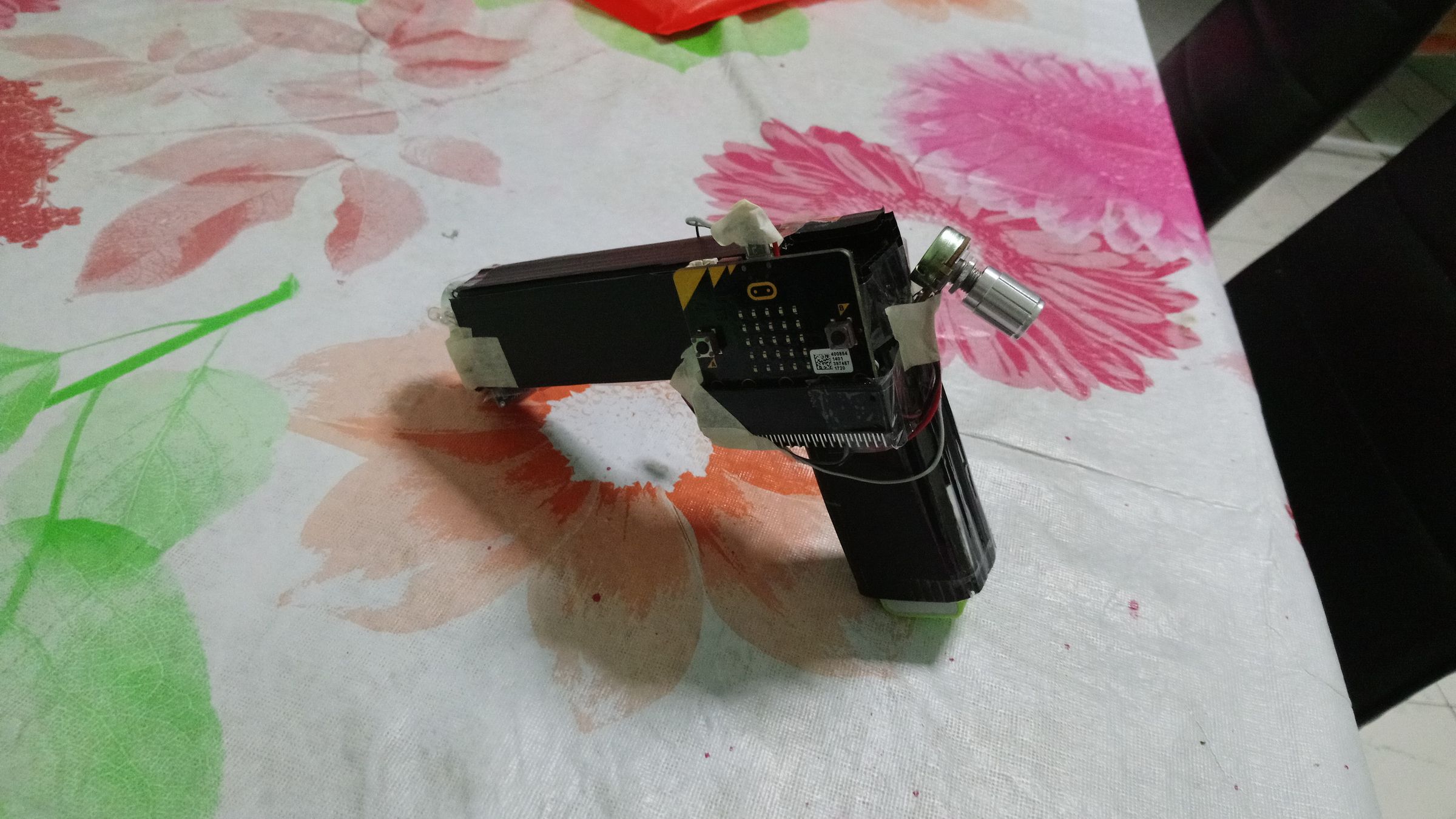 Microbit Gun Light Sound Thing Toy : 5 Steps - Instructables