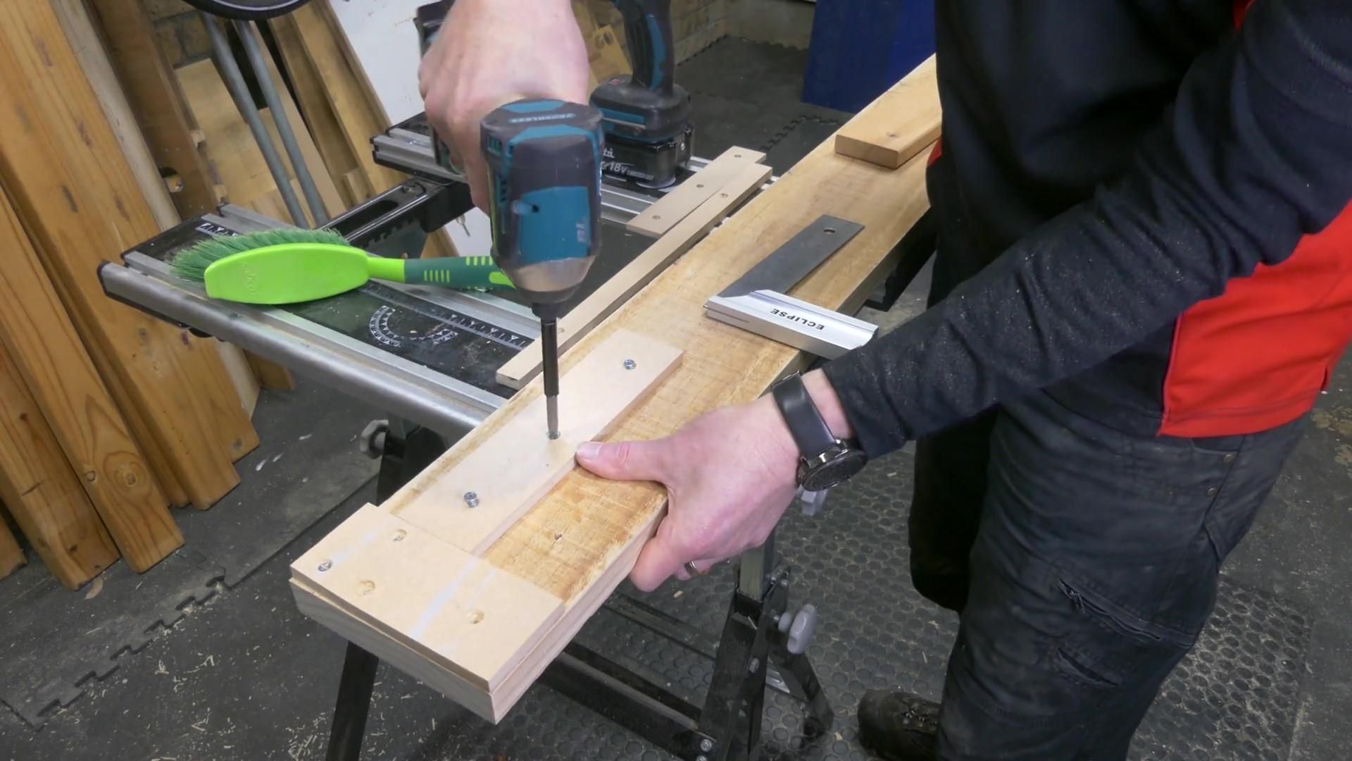5 Simple and Essential Power Tool Woodworking Jigs : 6 Steps (with ...