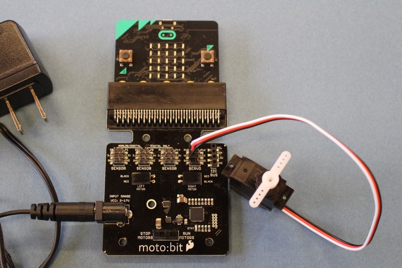 How to Run Servo Motors Using Moto:bit With Micro:bit : 7 Steps (with Pictures) - Instructables