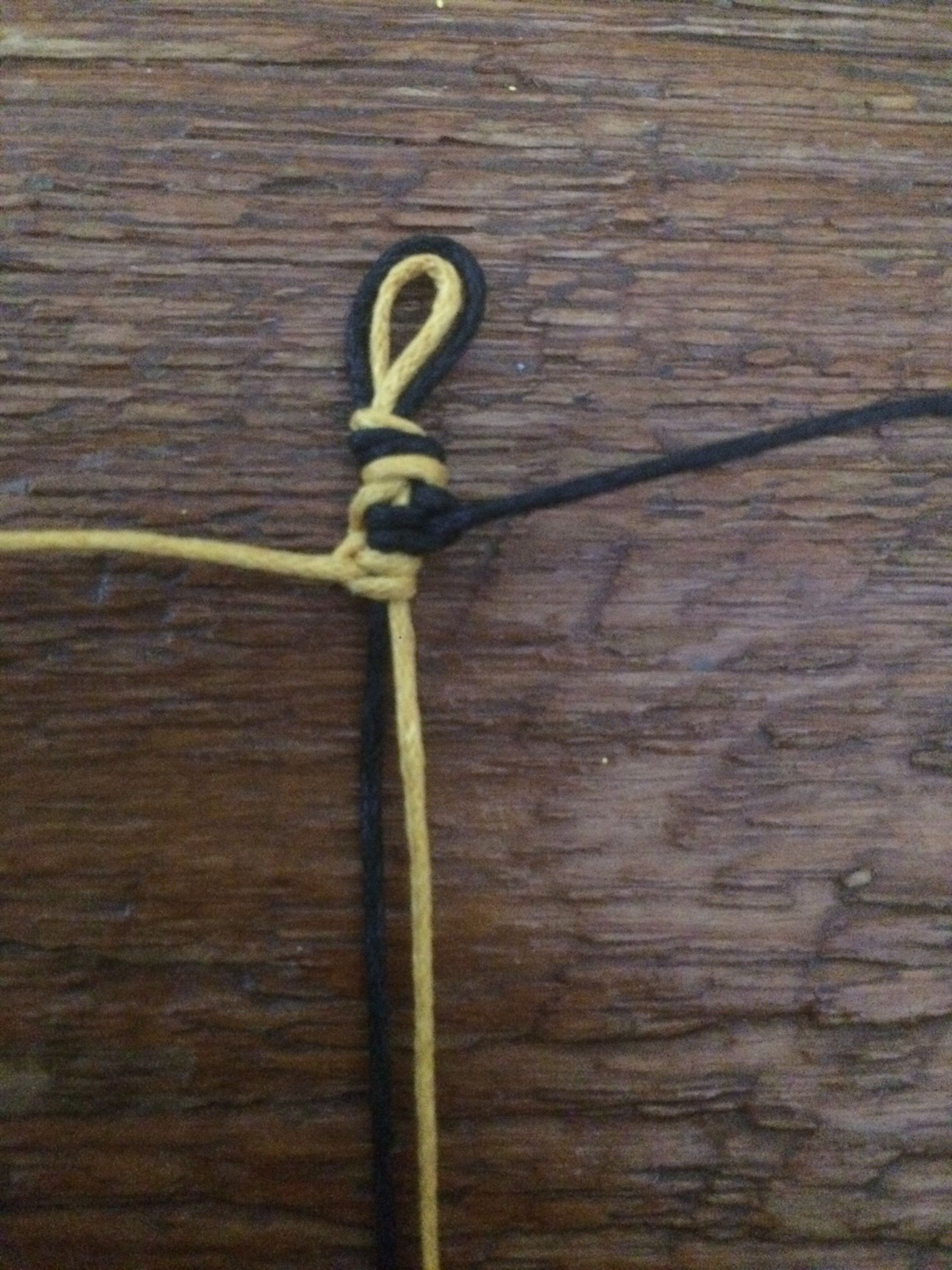 Macrame Friendship Bracelet (Tutorial) : 6 Steps (with Pictures ...