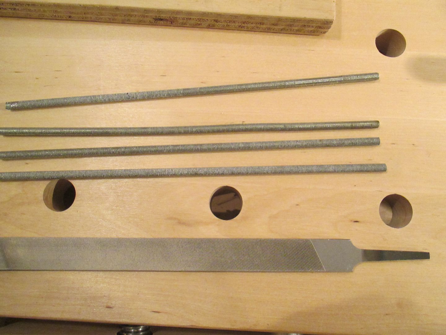 Log Cabin Birdhouse - to Scale! : 12 Steps (with Pictures) - Instructables