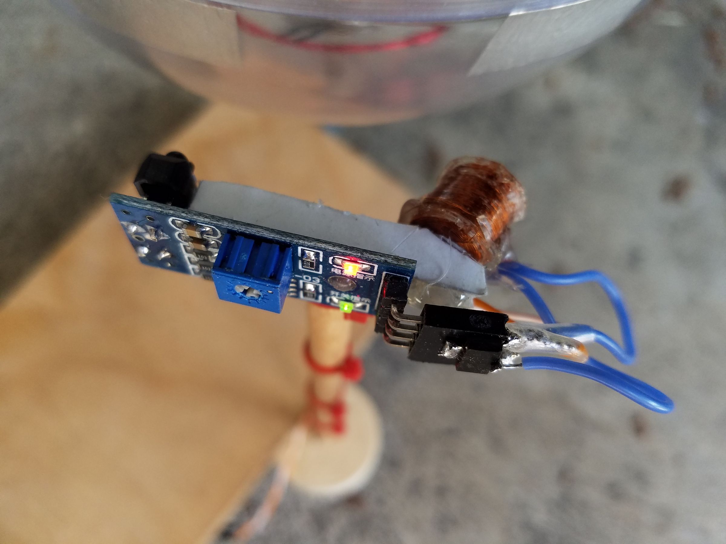 Levitator / Motor, Solar Powered : 3 Steps (with Pictures) - Instructables