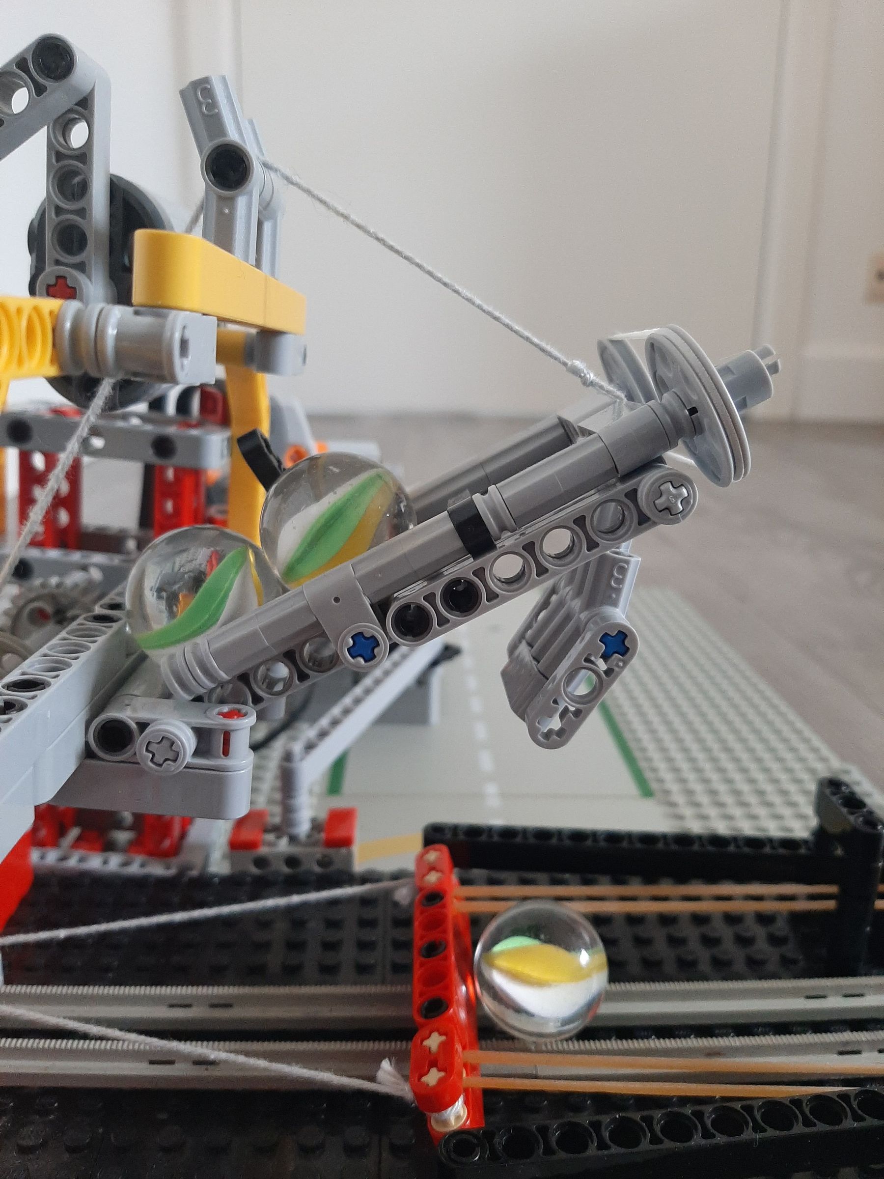 Lego Technic Bowling Machine : 12 Steps - Instructables