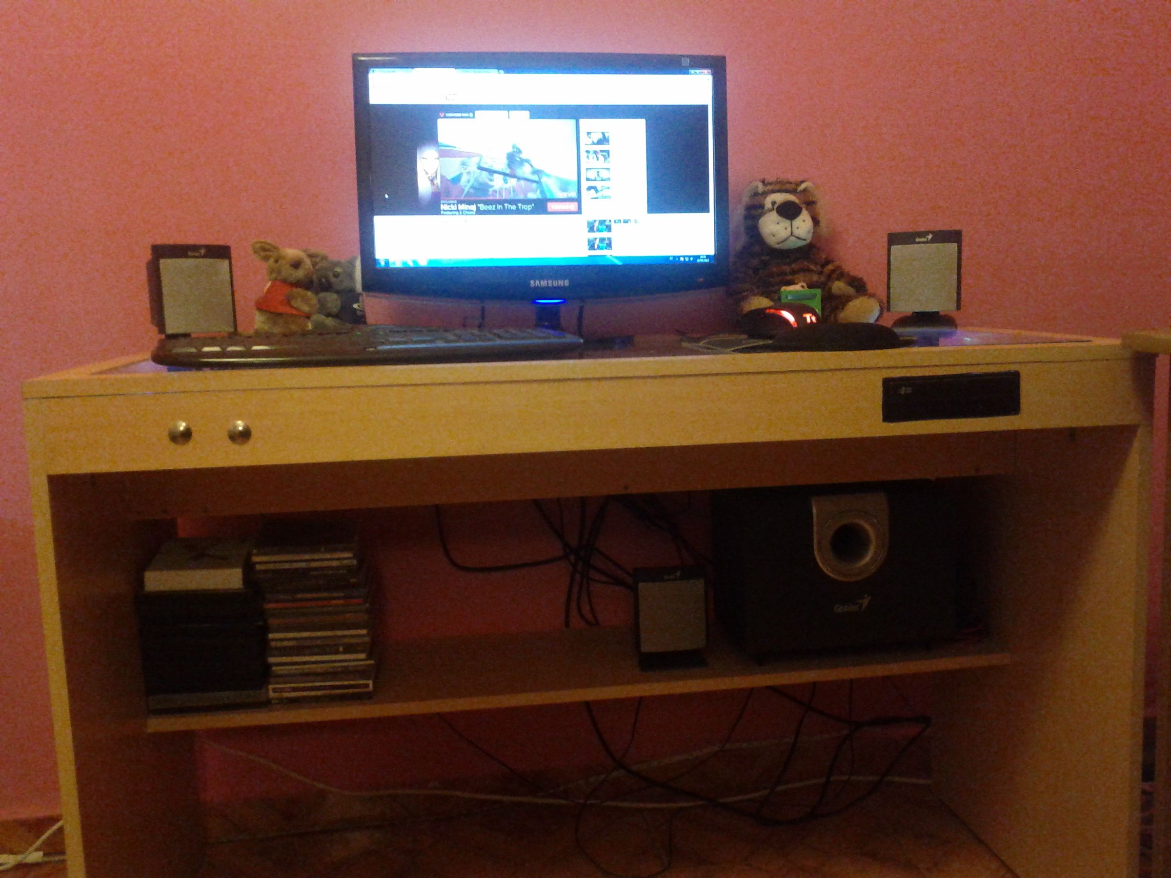 Computer Desk Modding - Instructables
