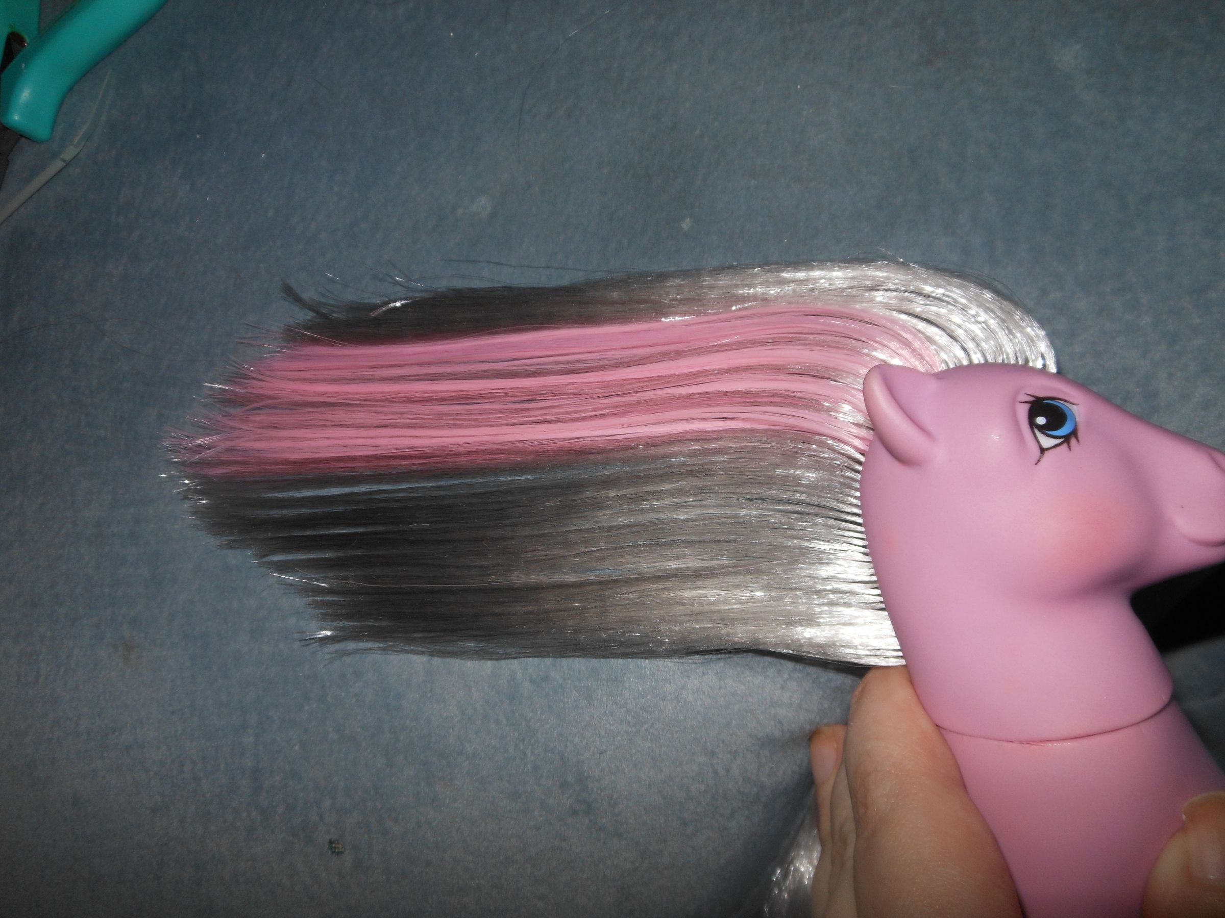My Little Pony - Rehairing : 6 Steps - Instructables