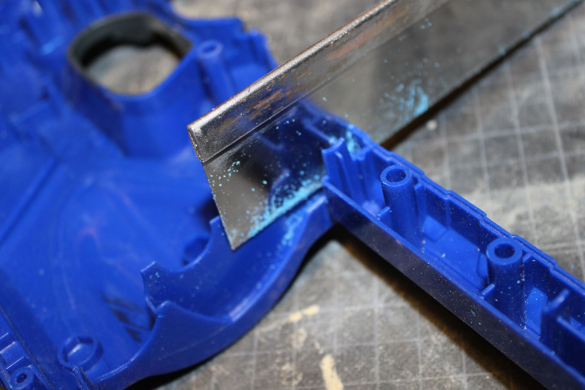 18 Shot Nerf Strongarm : 8 Steps (with Pictures) - Instructables