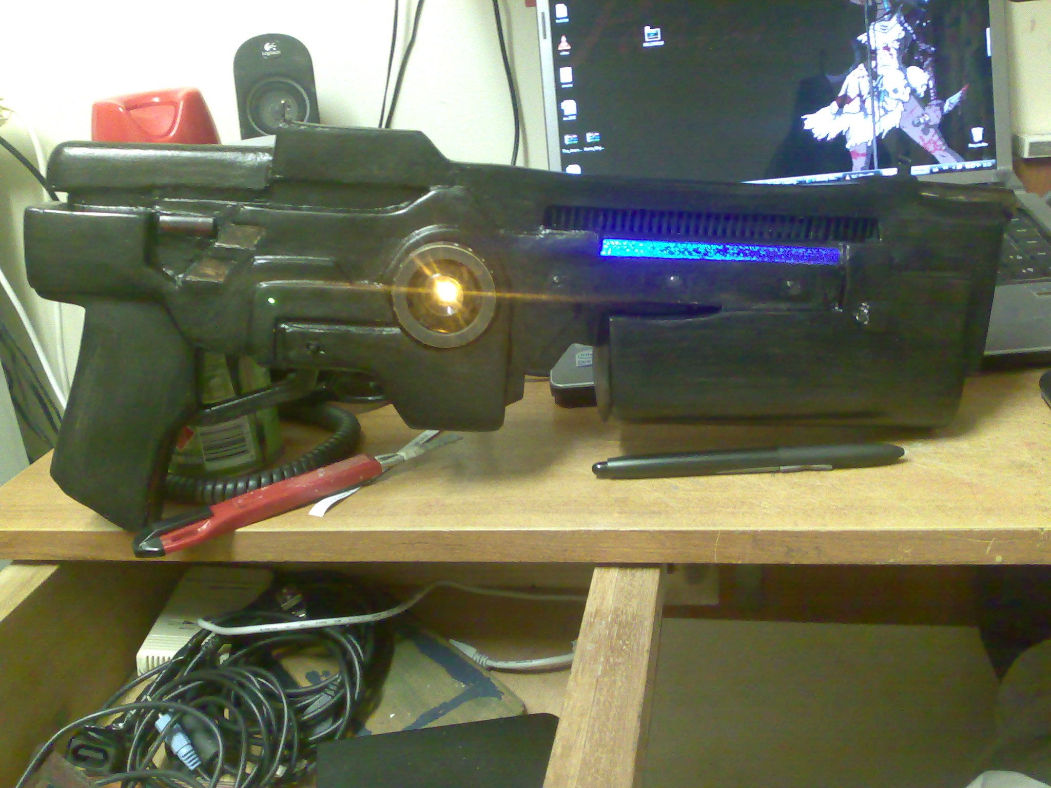 Creating a Prop Gun From Cardboard : 6 Steps - Instructables