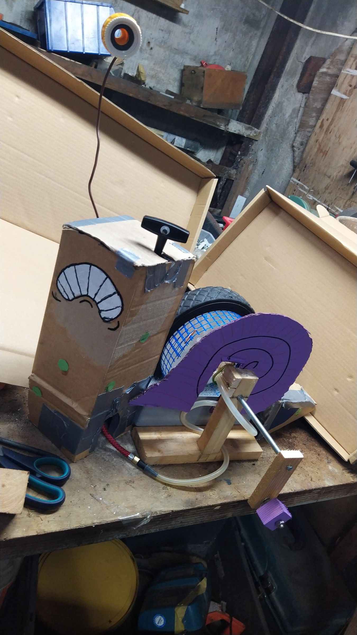 Bubble Snail: Frank : 5 Steps - Instructables