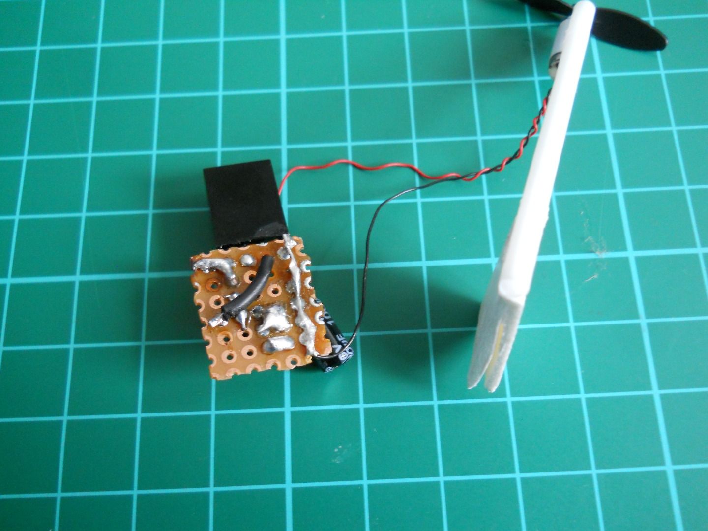 TV Remote Controlled Paper Planes : 12 Steps (with Pictures ...