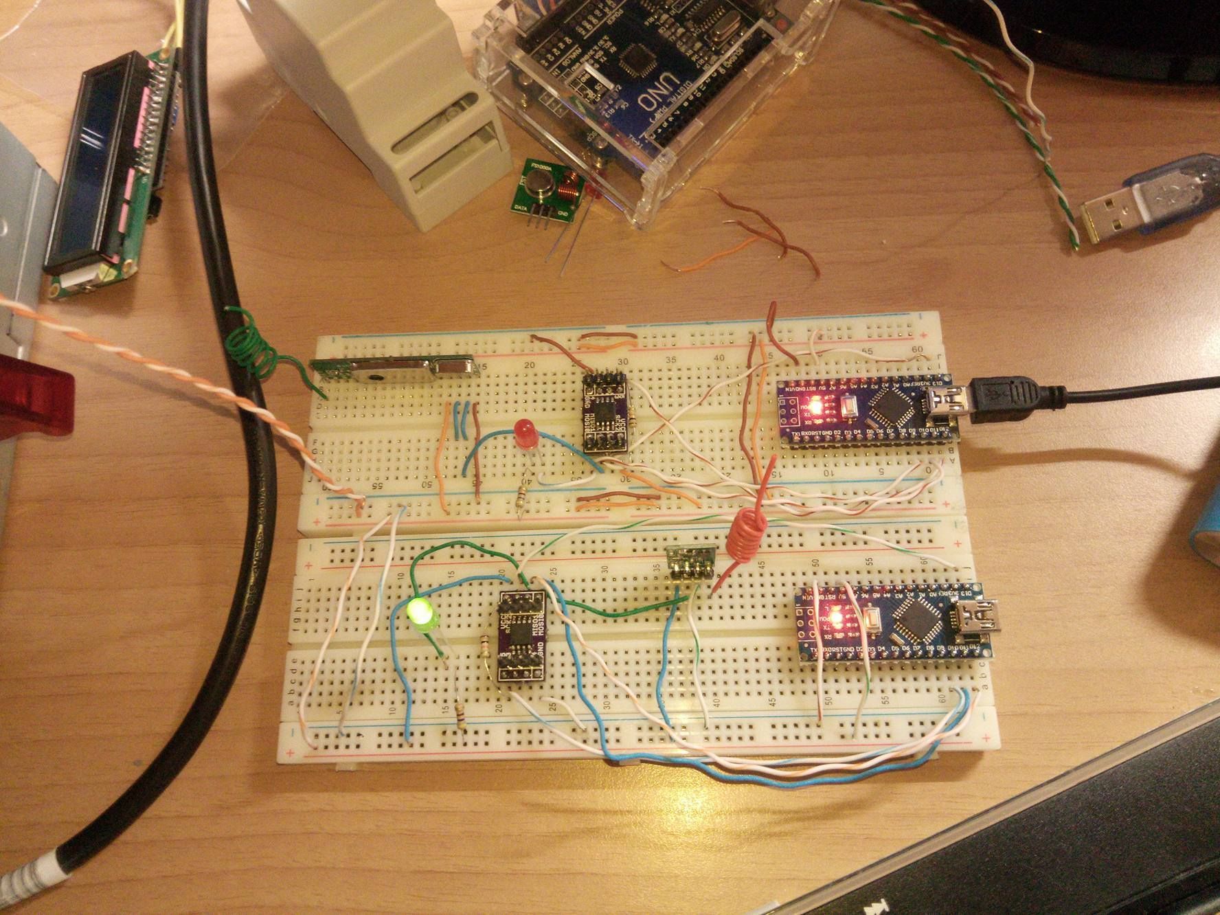 Receiving and Sending Data Between Attiny85 (Arduino IDE 1.06) UPDATED ...