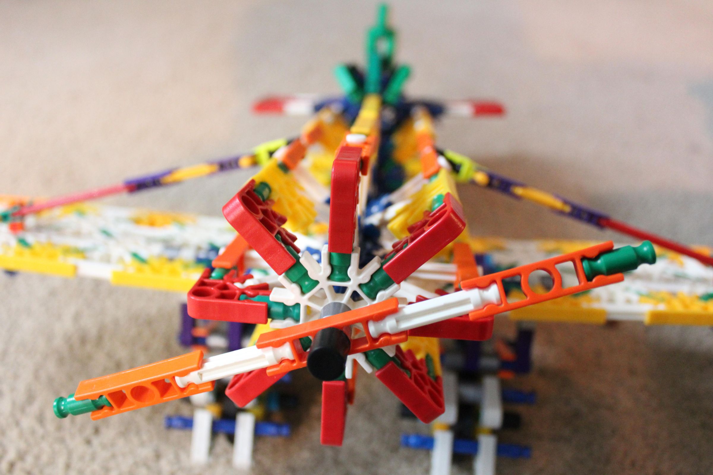 K'nex Gee Bee (Airplane) : 5 Steps - Instructables