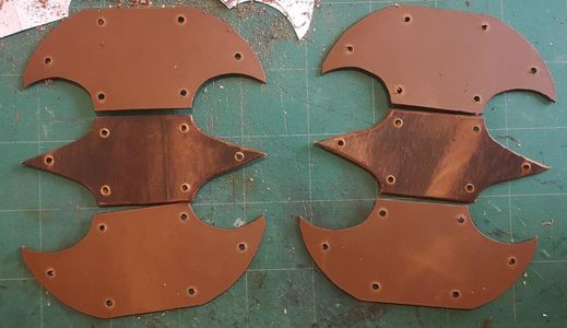 Wood & Leather Dungeon Masters Screen : 7 Steps (with Pictures ...