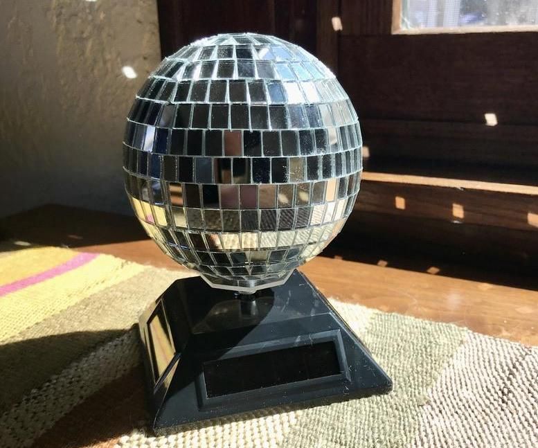 Solar Powered Sparkle Machine : 5 Steps - Instructables