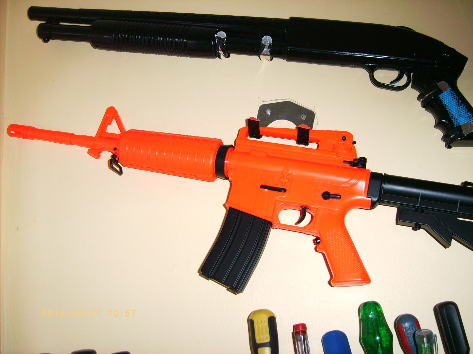 Airsoft Paint Job : 6 Steps - Instructables
