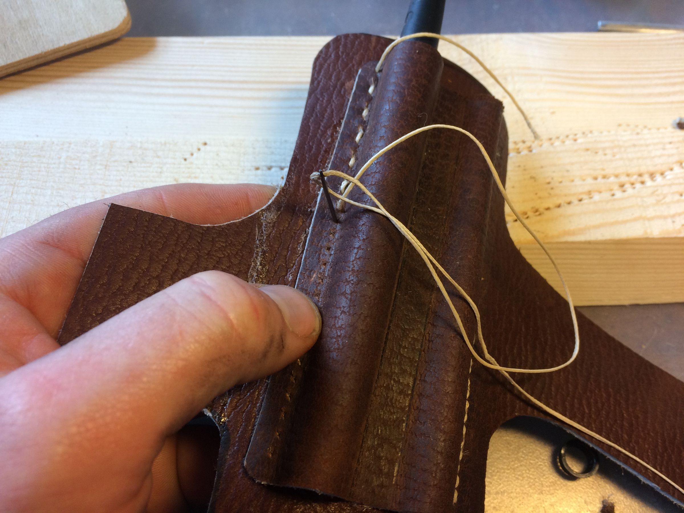 Sketchbook Shoulder Holster : 10 Steps (with Pictures) - Instructables