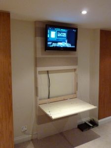 The TV Wall Mount, Desk & Hidden PC : 6 Steps - Instructables